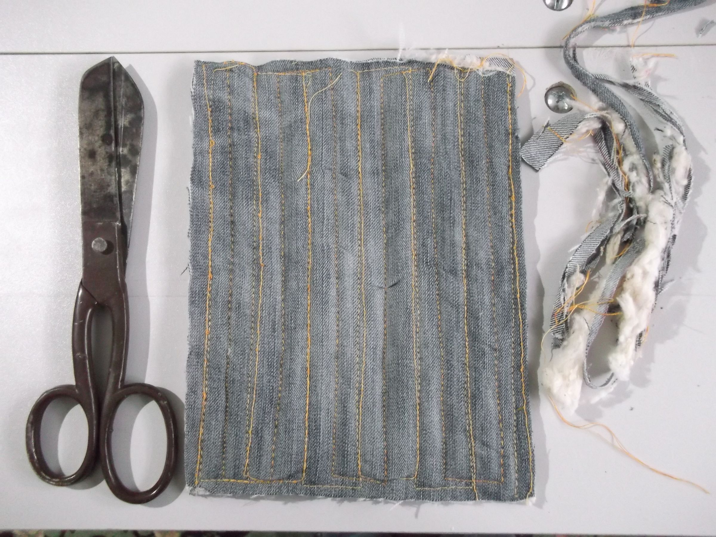 How to Make Scale Armor From Bottle Caps (Updated) : 8 Steps (with ...