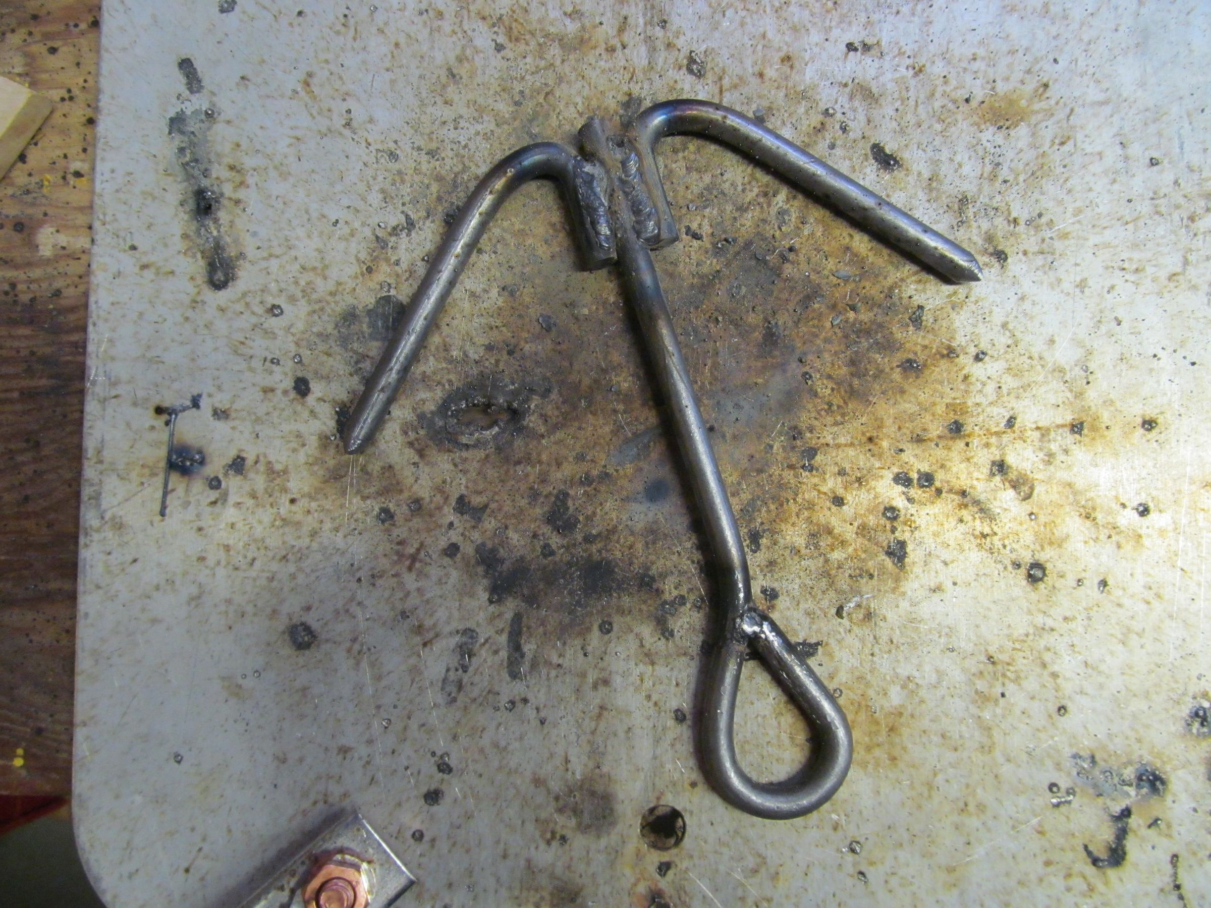 Make a Grappling Hook : 4 Steps (with Pictures) - Instructables