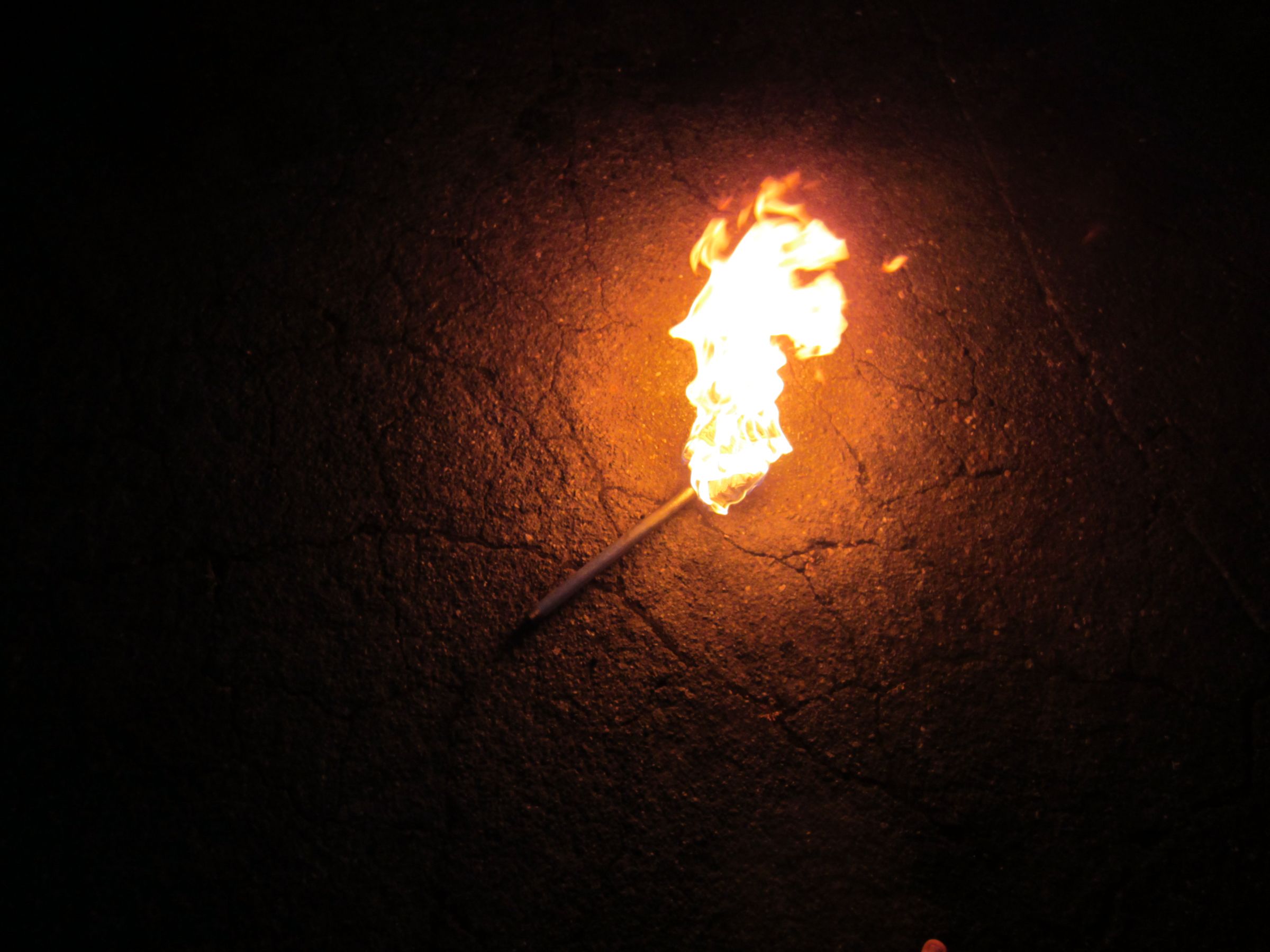 How to Make a Reuseable Torch for Fire Breathing : 4 Steps - Instructables