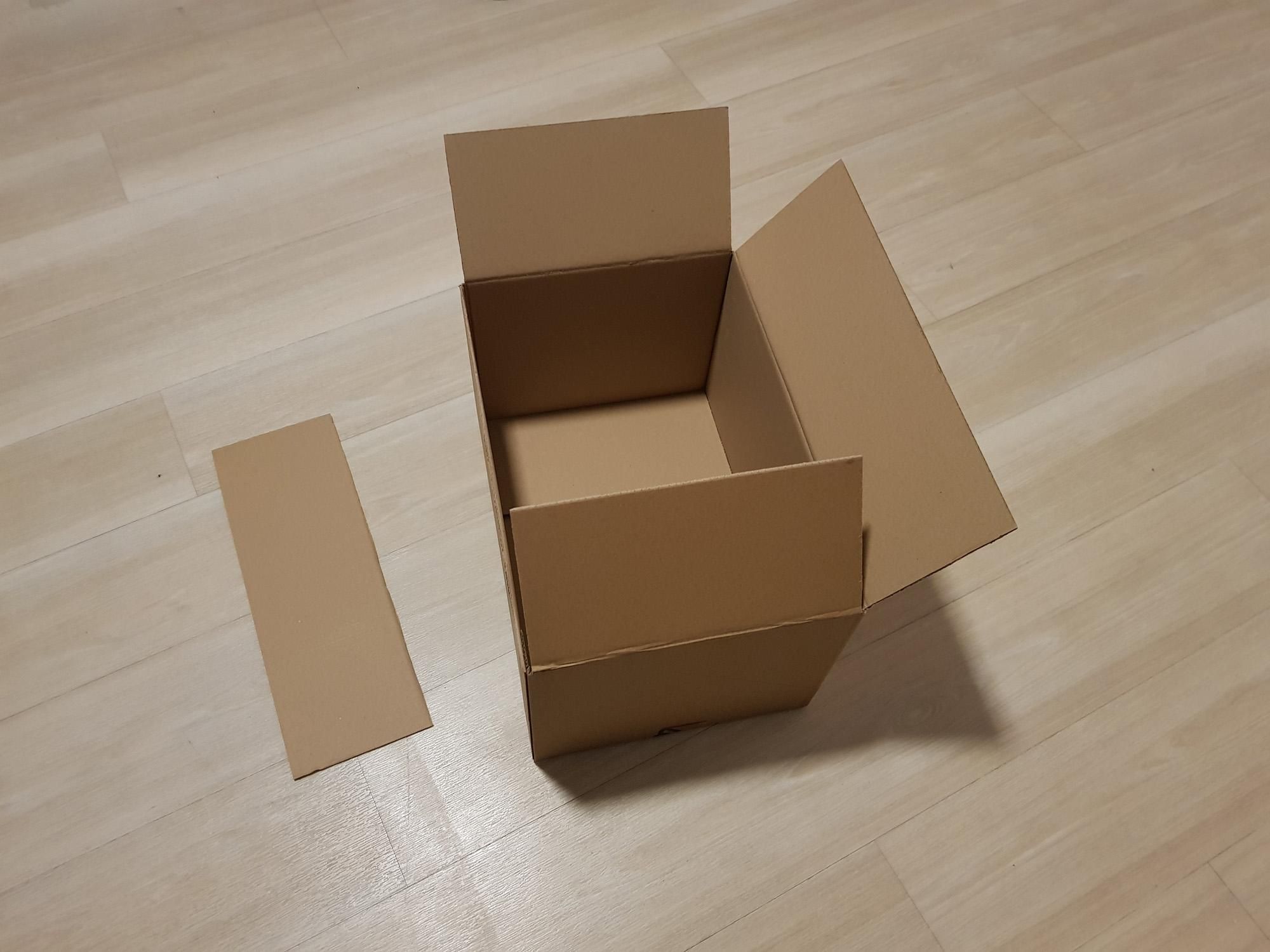 Tiered Display Stand From a Cardboard Box : 6 Steps (with Pictures ...