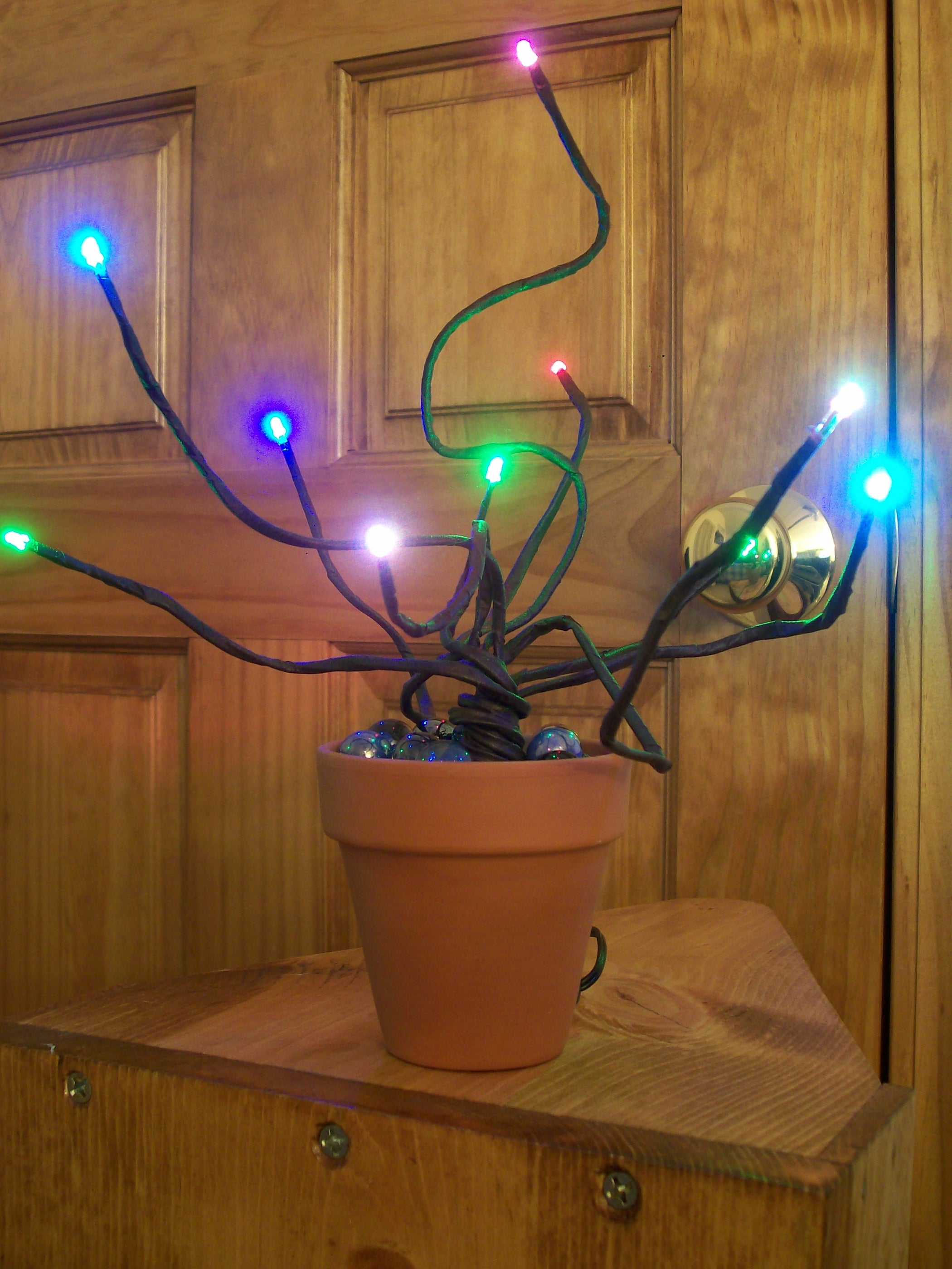 Grow Your Own Color Changing LED Plant! : 9 Steps - Instructables