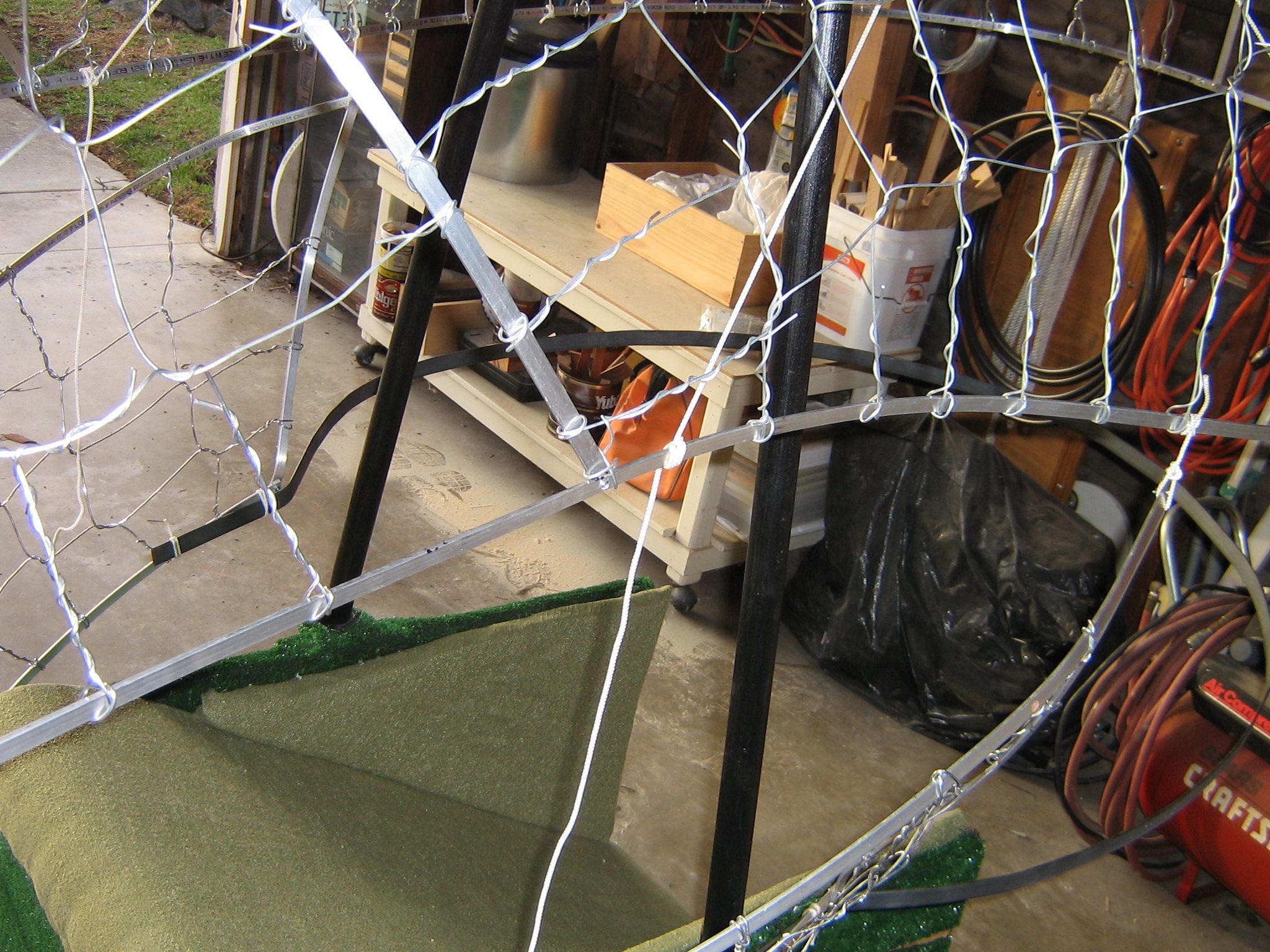 Building Audrey II Phase 4 : 13 Steps (with Pictures) - Instructables