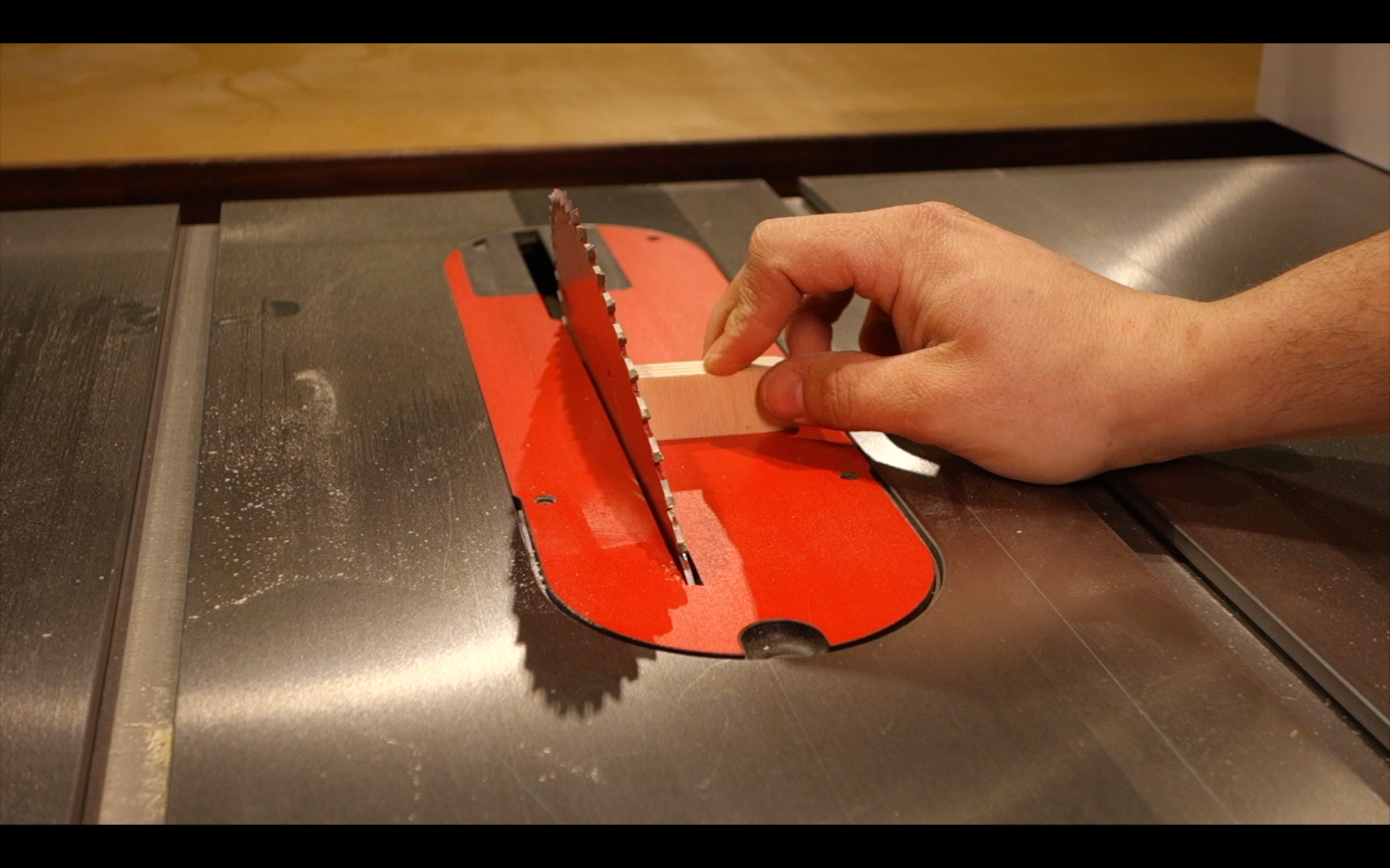 Make It - Adjustable Router Fence : 7 Steps (with Pictures) - Instructables