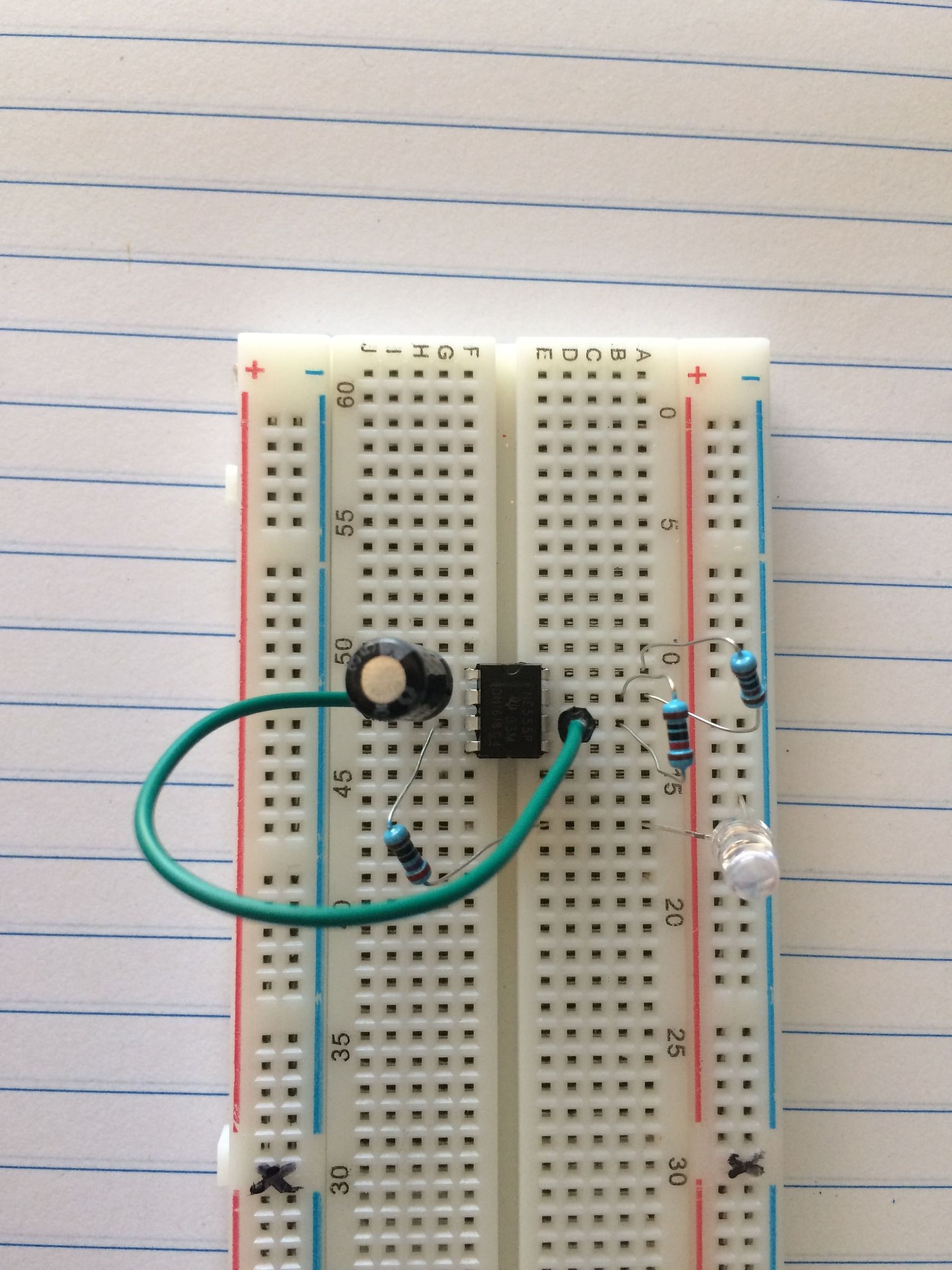 555 Timer Blink Circuit! : 9 Steps (with Pictures) - Instructables