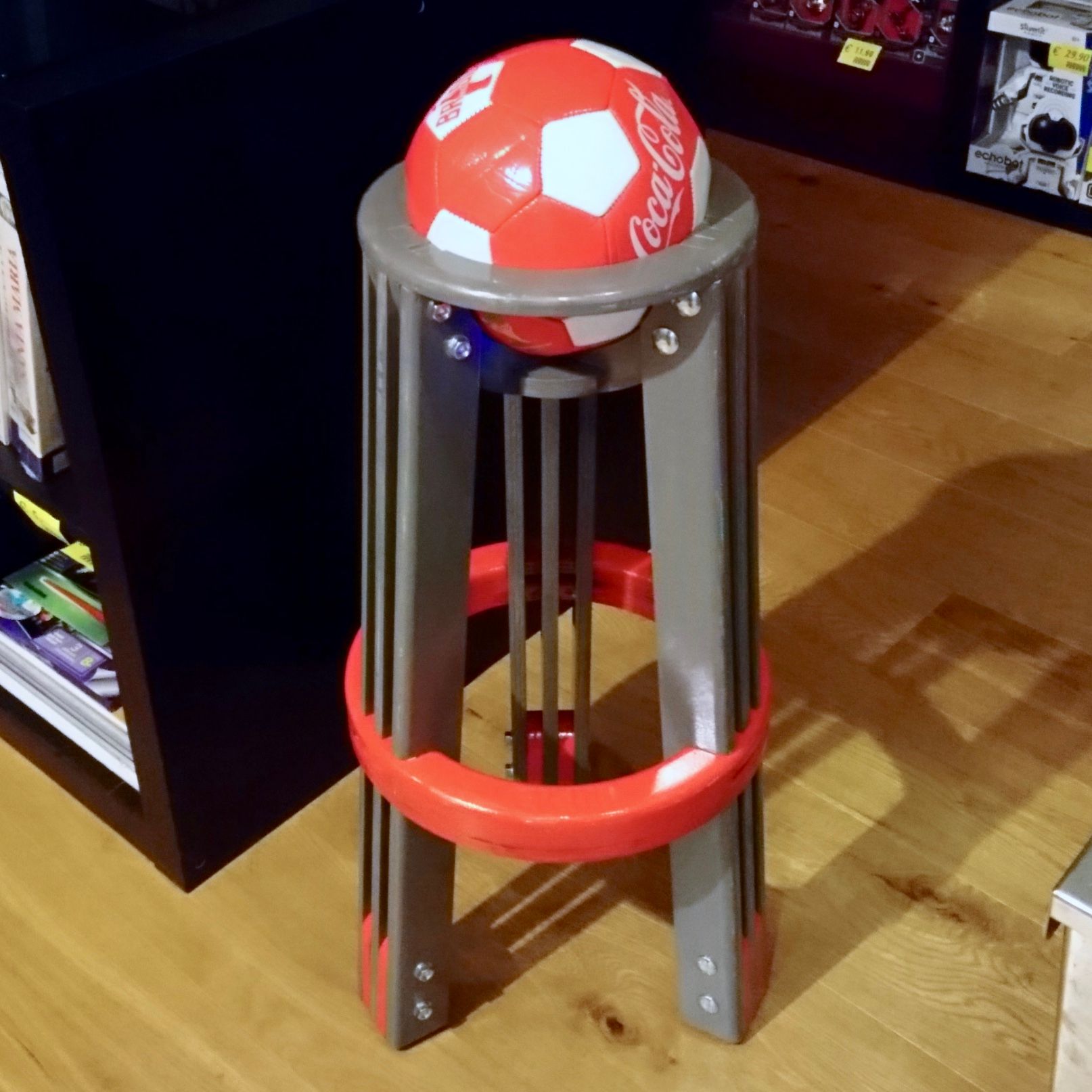 Lasercut Ball-stool Bar Stool : 10 Steps (with Pictures) - Instructables