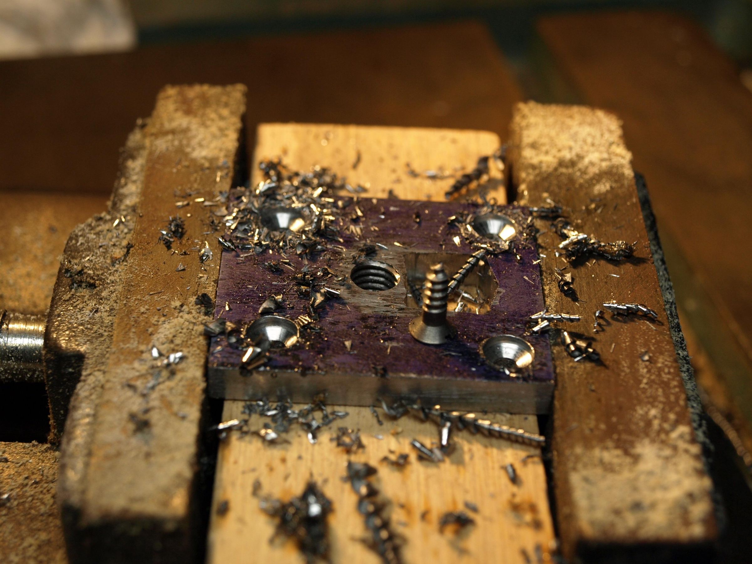 Mini Router Plane From Workshop Scraps : 4 Steps (with Pictures ...