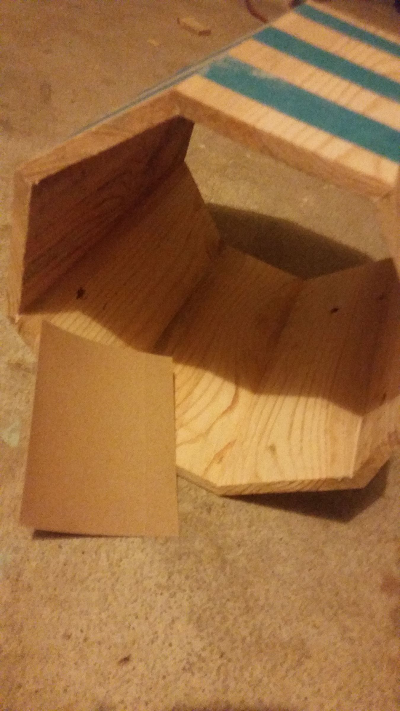 PALLET OCTAGON TRASH BIN : 9 Steps - Instructables