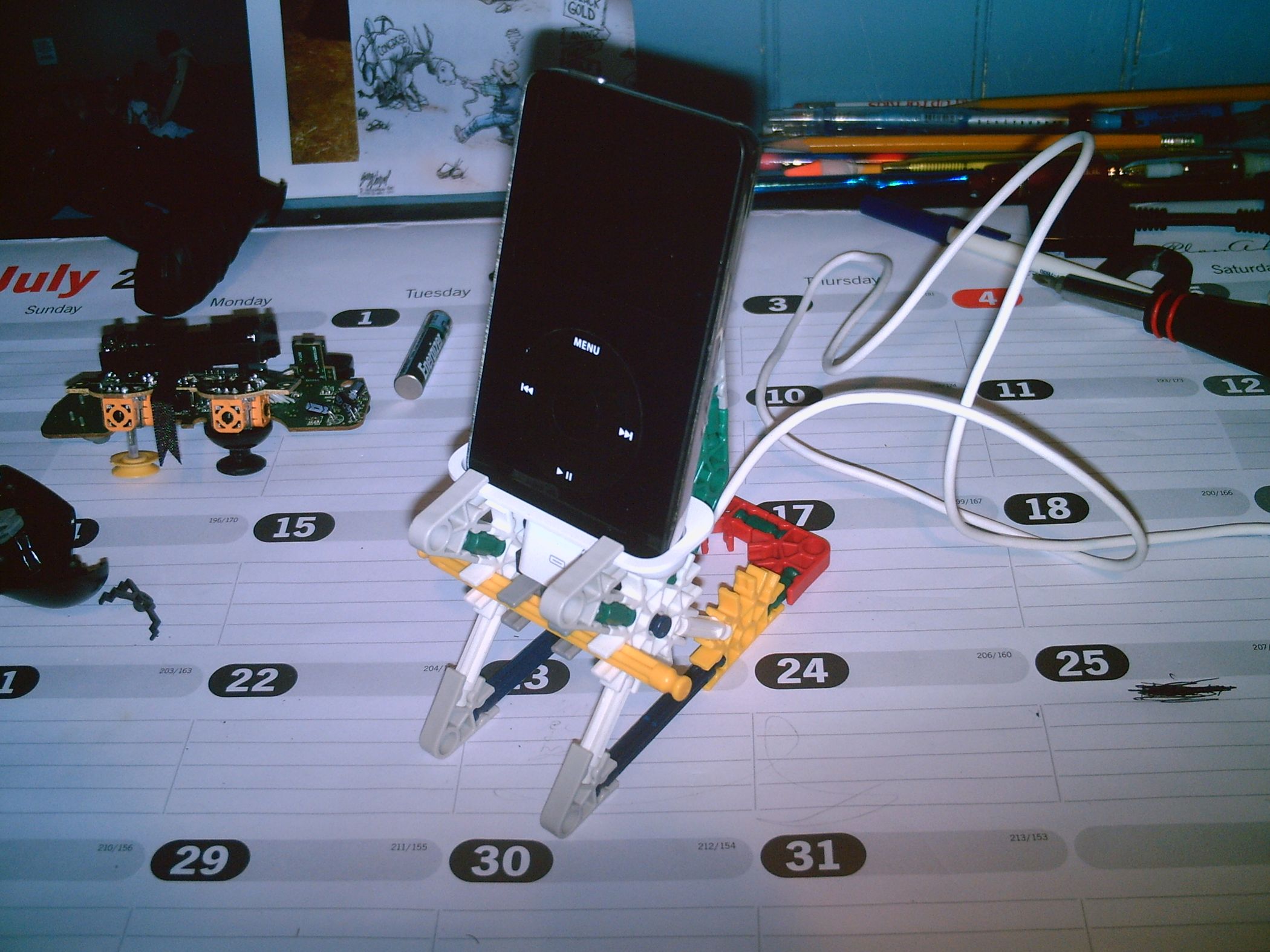 Another Knex IPod Dock : 3 Steps - Instructables