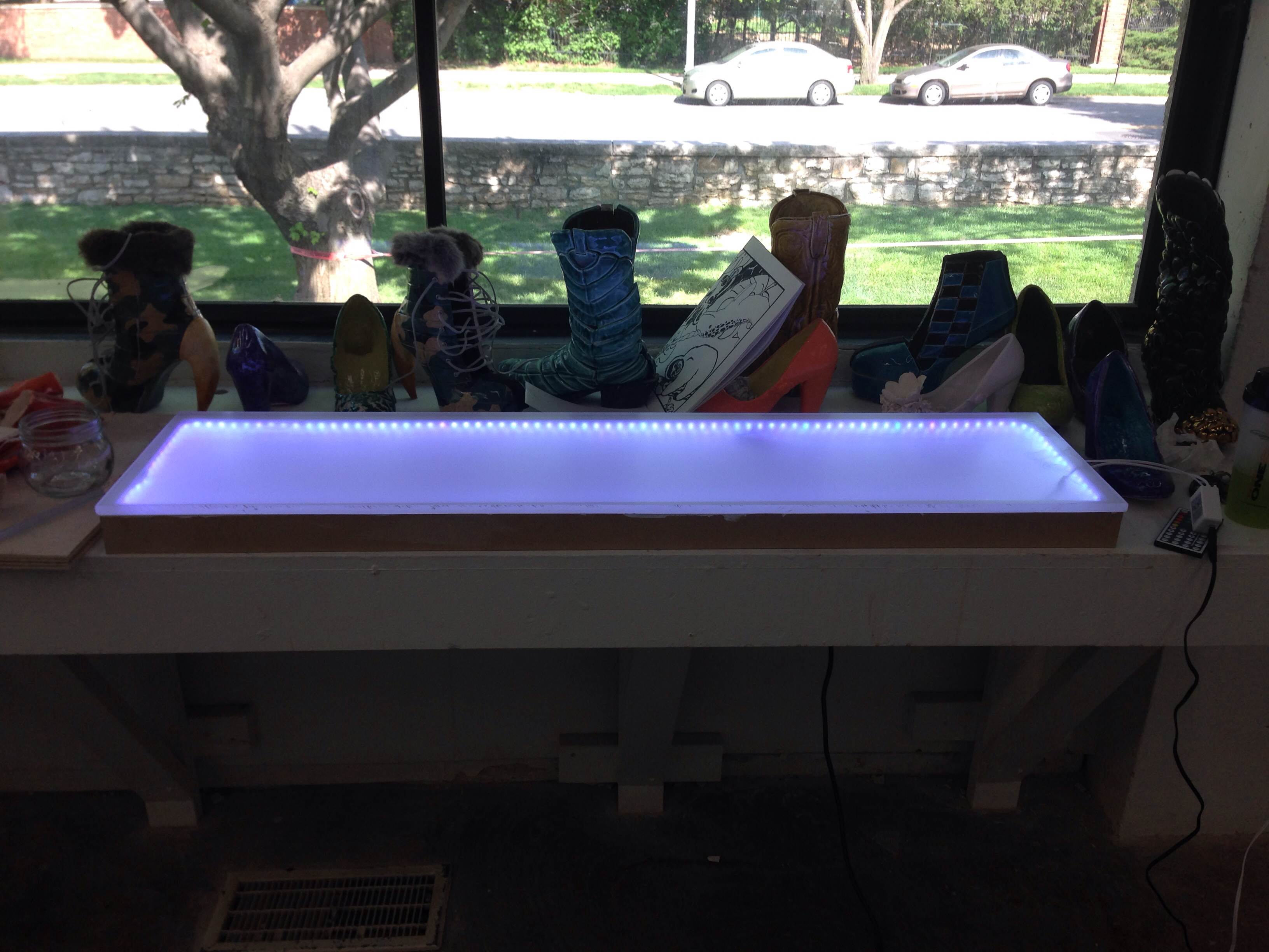 Creating a Color Changing Light Table : 6 Steps - Instructables