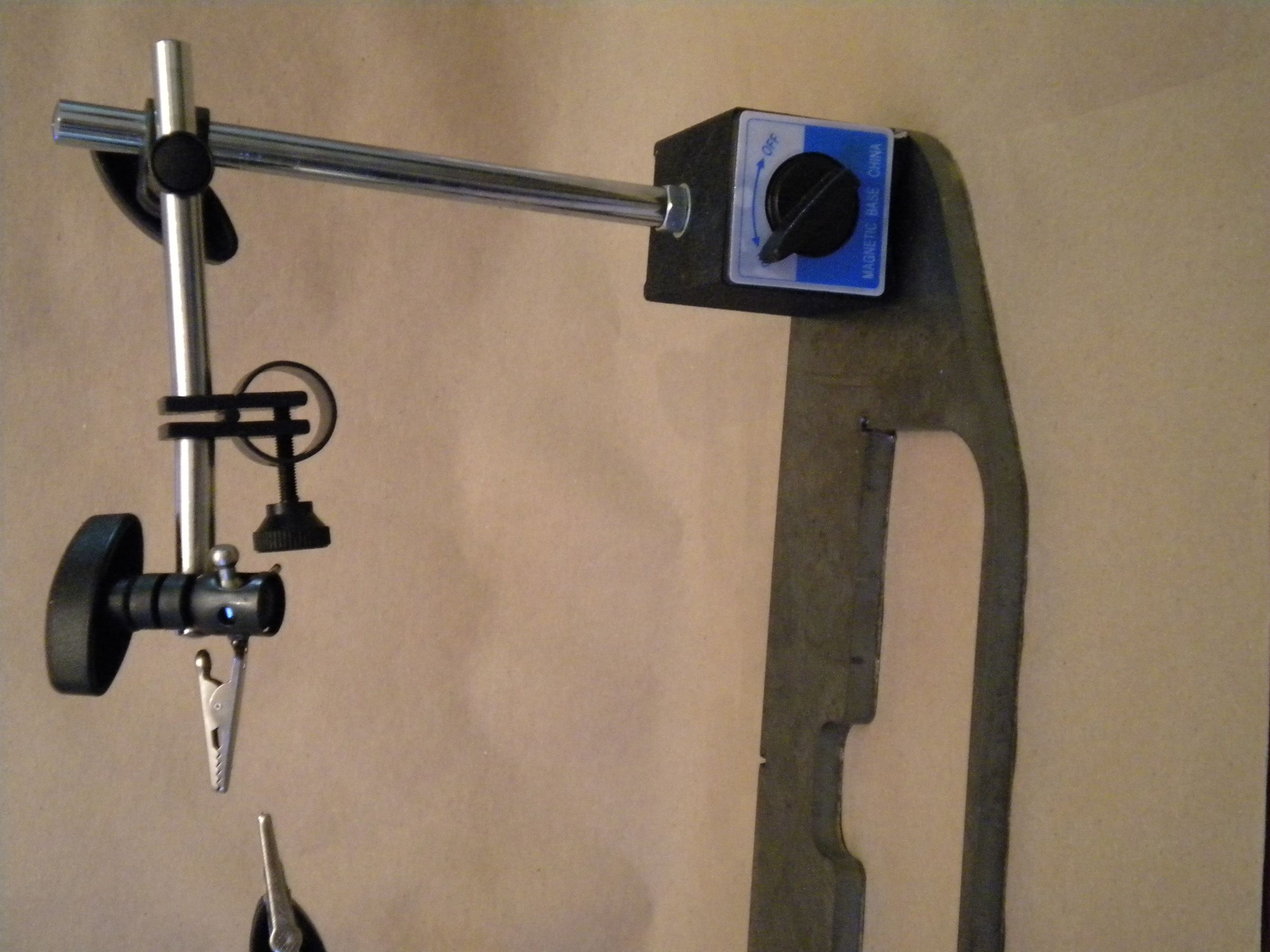 Precision Helping Hands - Instructables