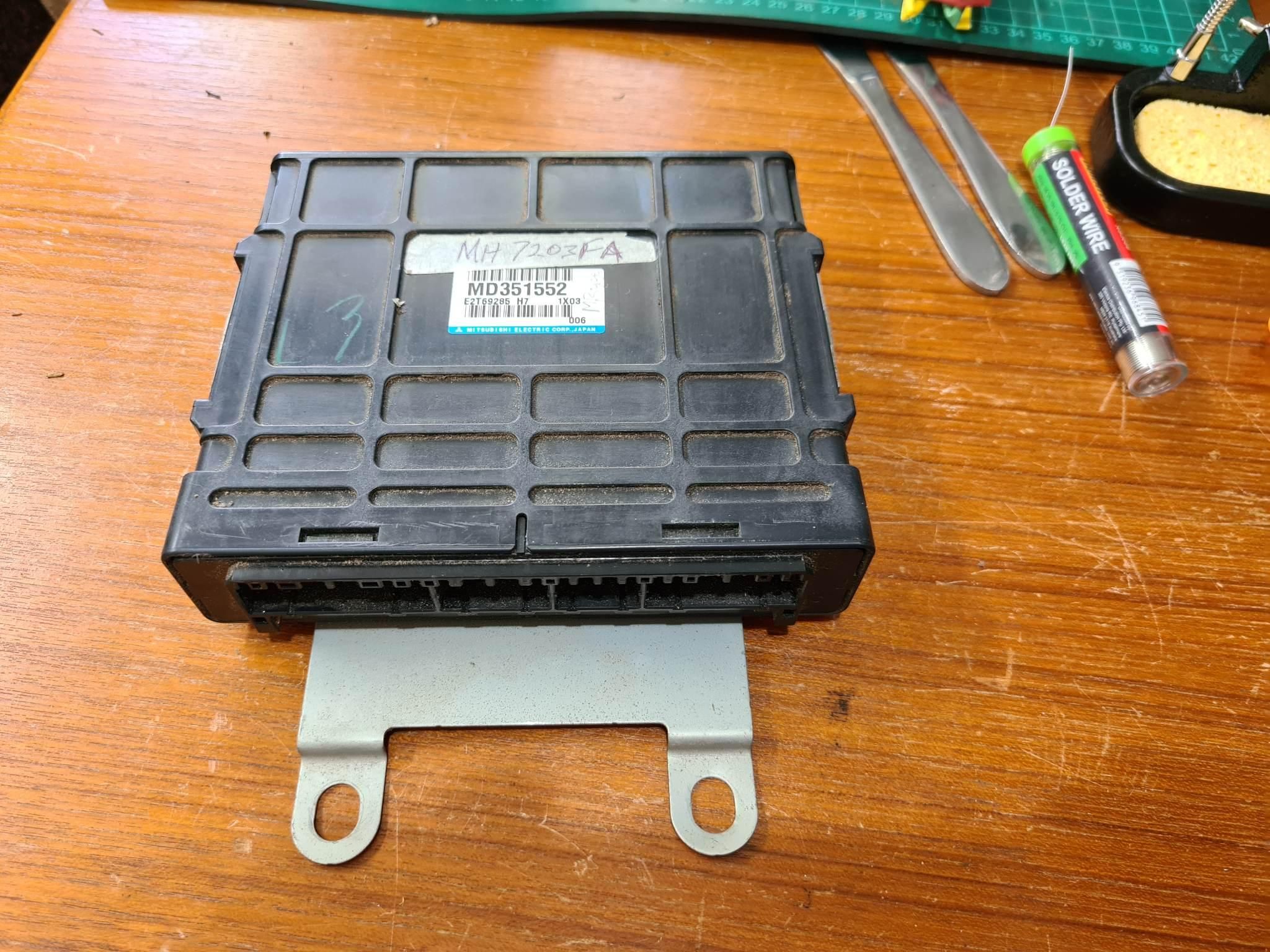 Mitsubishi CE Lancer/Mirage ECU Reflash Adaptor : 4 Steps - Instructables