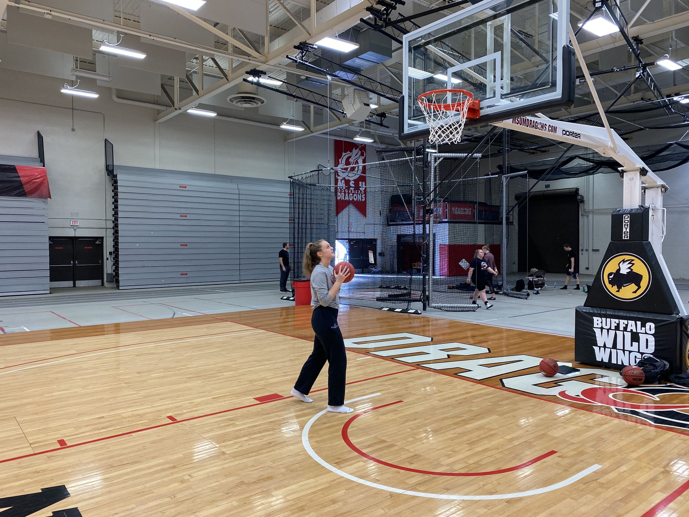 How to Make a Layup! (with Both Hands!) : 14 Steps - Instructables