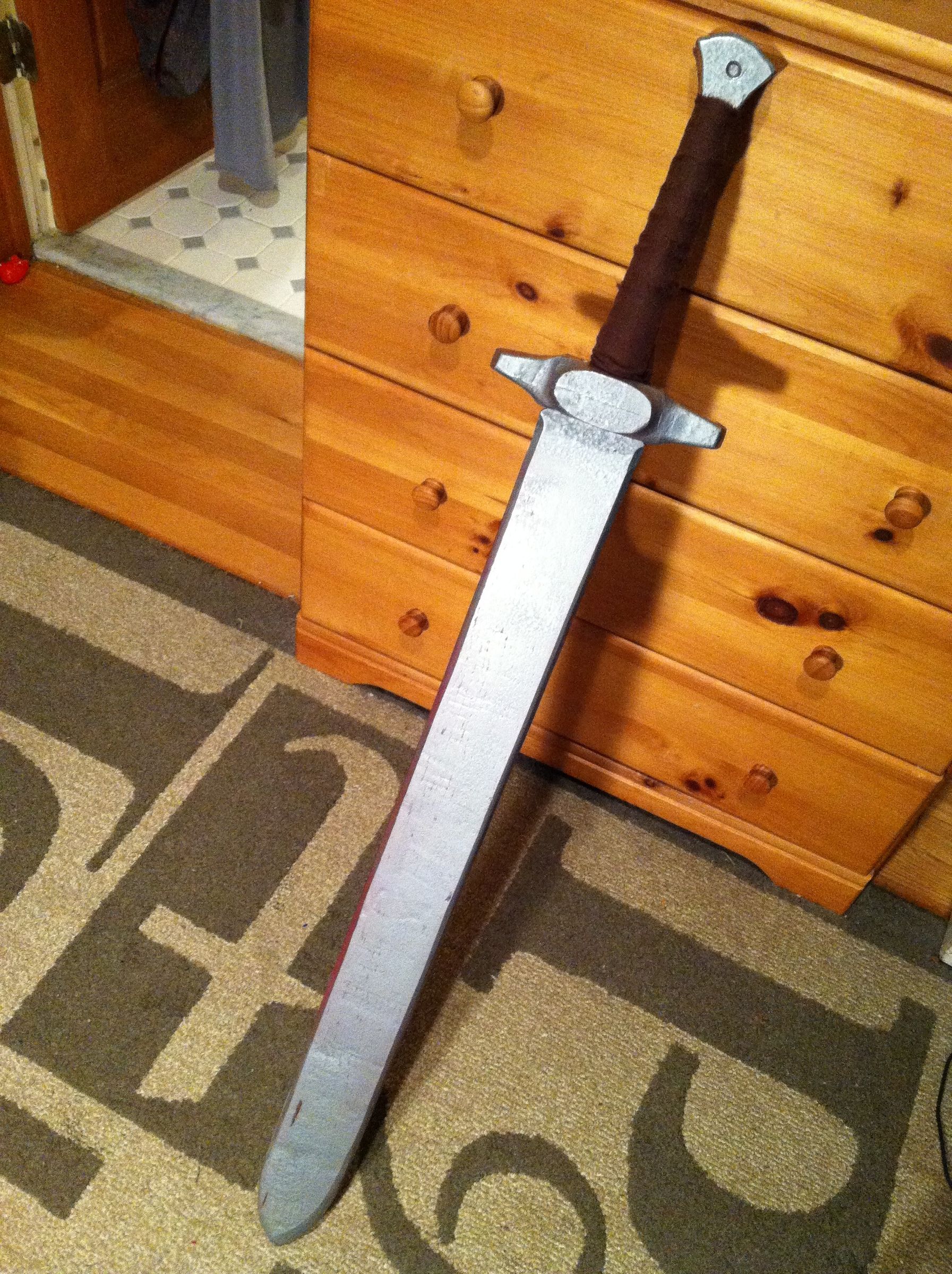 How to Make Link's Ordon Sword : 9 Steps (with Pictures) - Instructables