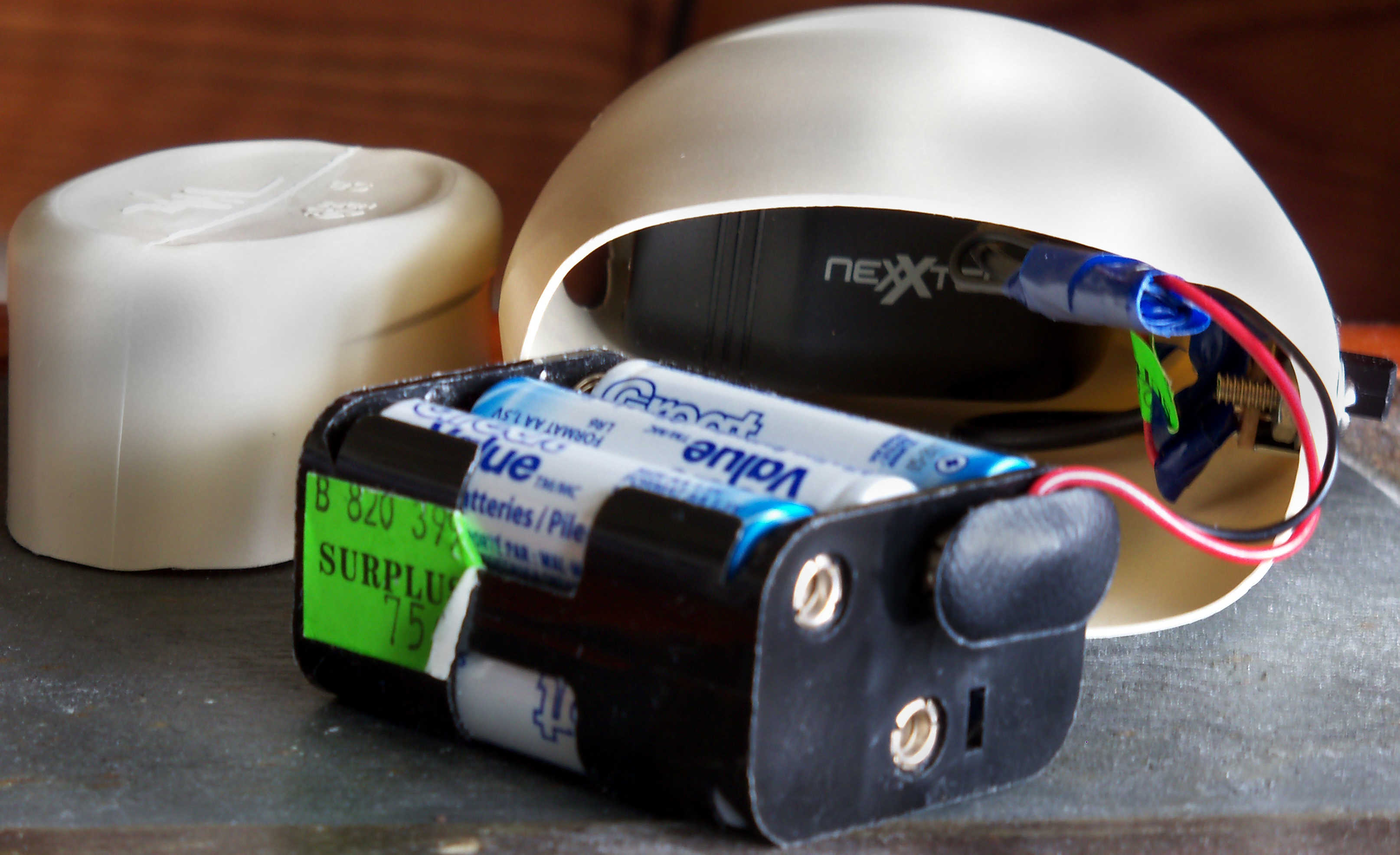 EMERGENCY POWER PACK THE EASY WAY : 8 Steps - Instructables