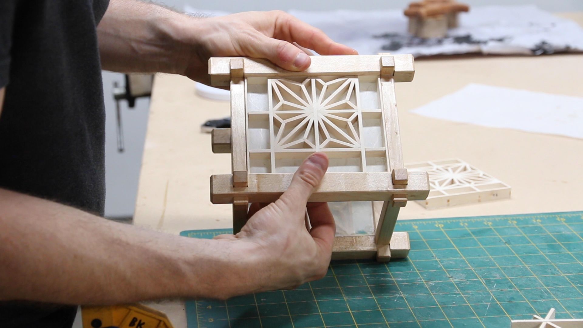 How to Make an Andon-Inspired Mini Kumiko Lantern : 11 Steps (with ...