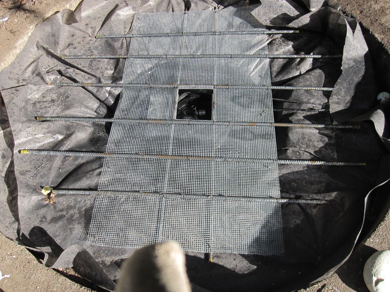 Disappearing Water Fountain : 10 Steps (with Pictures) - Instructables