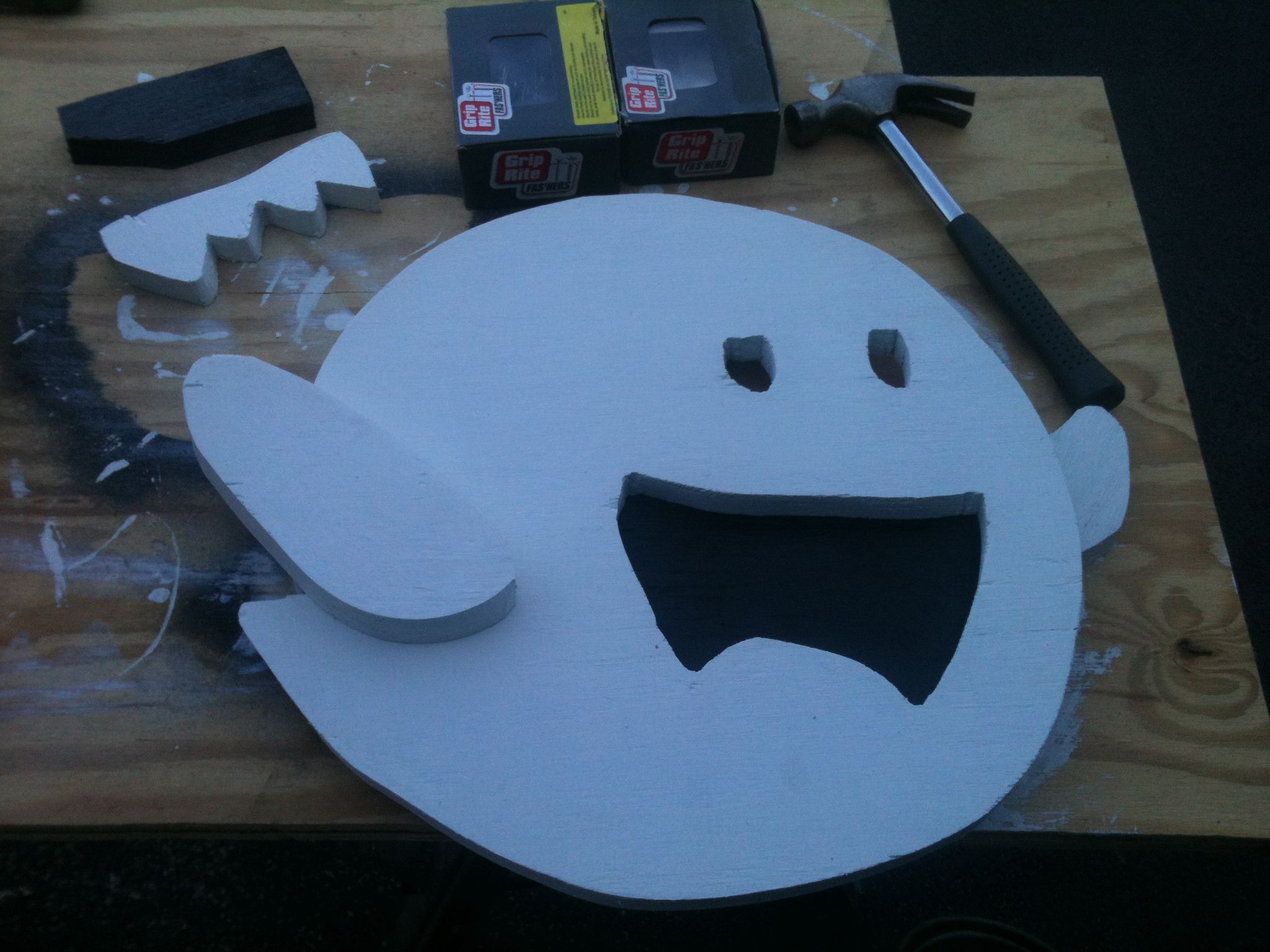 2D With a Little Extra Dimension Boo : 5 Steps - Instructables