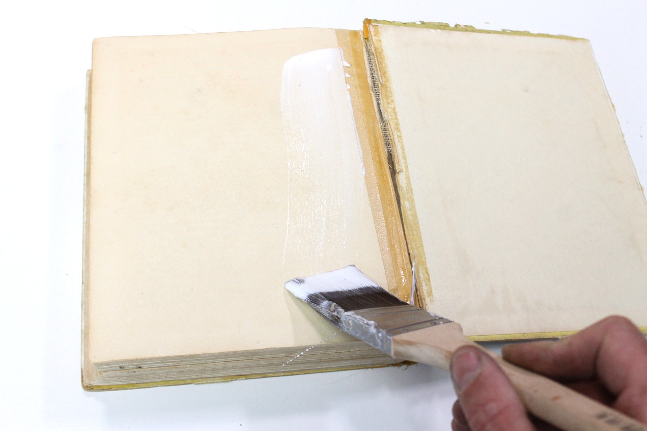 LED Book Light - Inside a Book! : 10 Steps (with Pictures) - Instructables