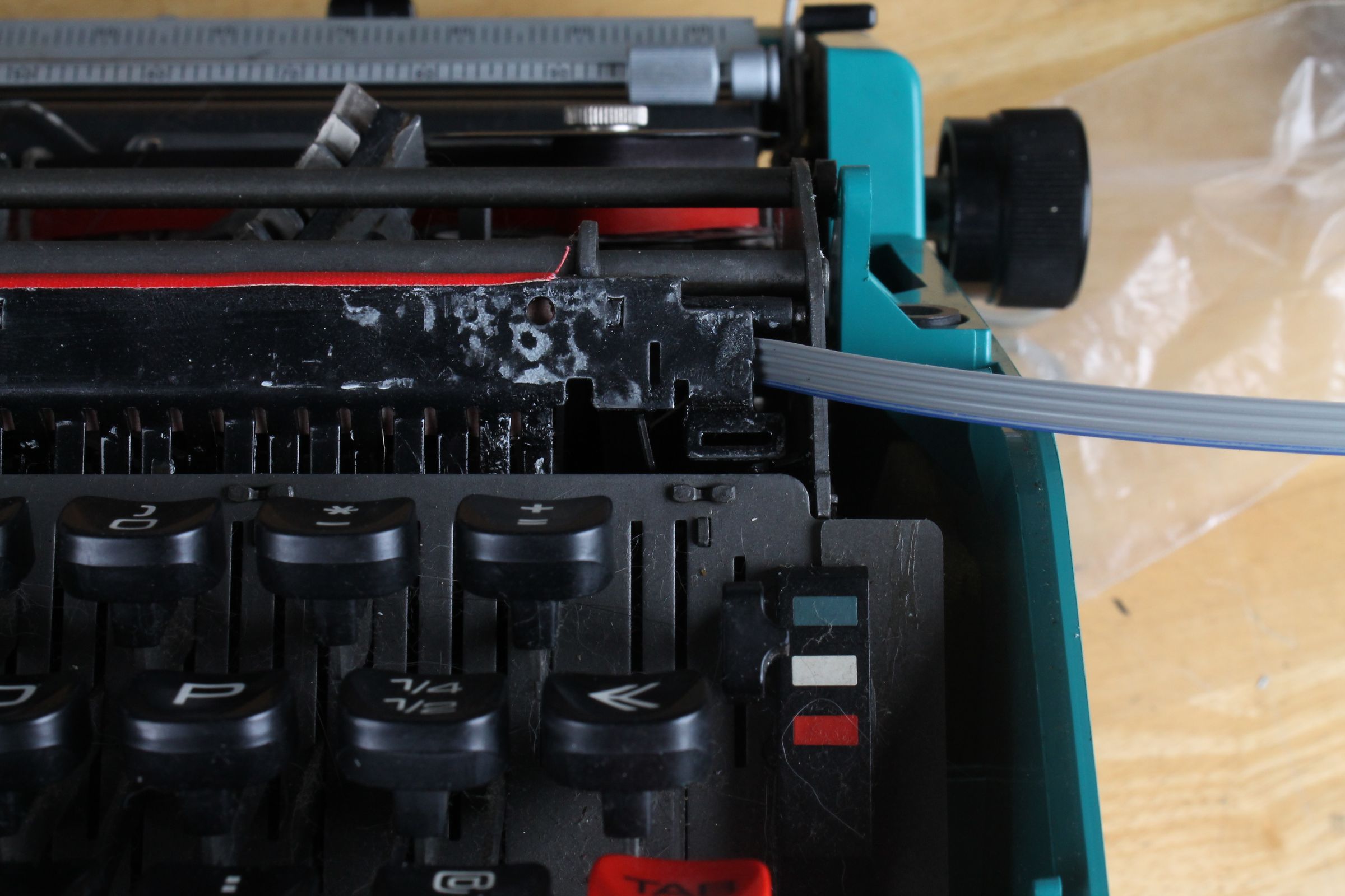 Installing USB Typewriter Kit on Olivetti Typewriters : 10 Steps ...