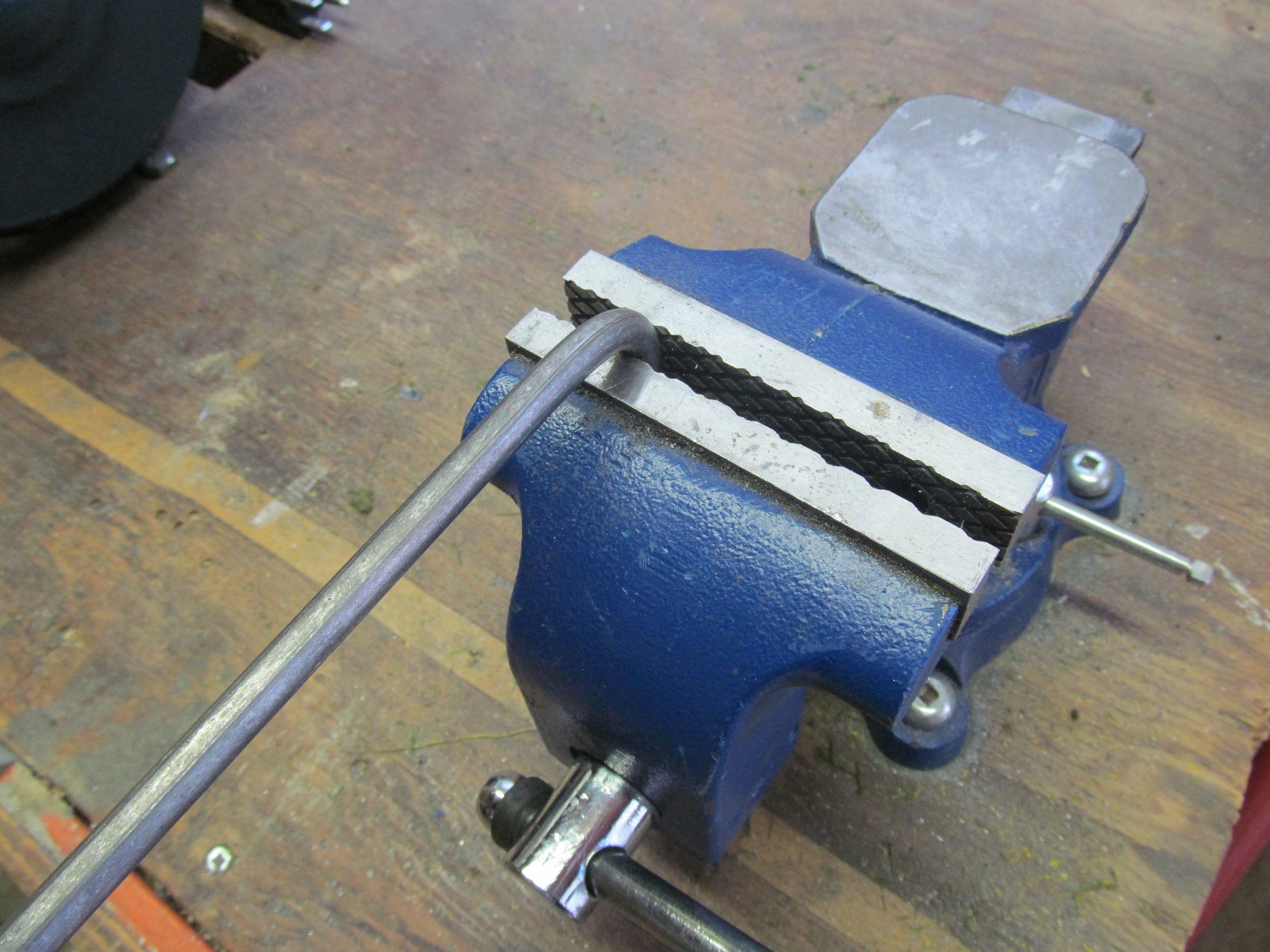 Make a Grappling Hook : 4 Steps (with Pictures) - Instructables