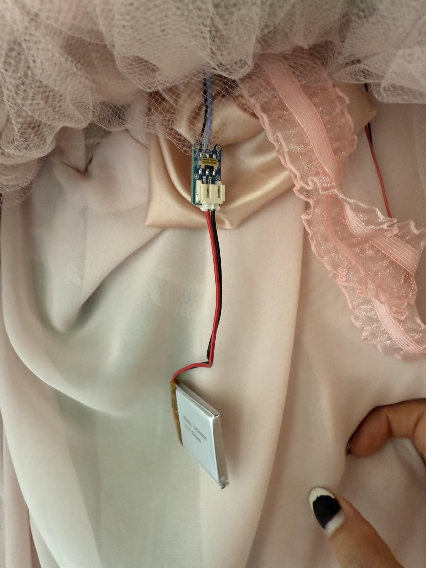 Woven Voices: an Interactive Wearable Technology Installation : 9 Steps ...