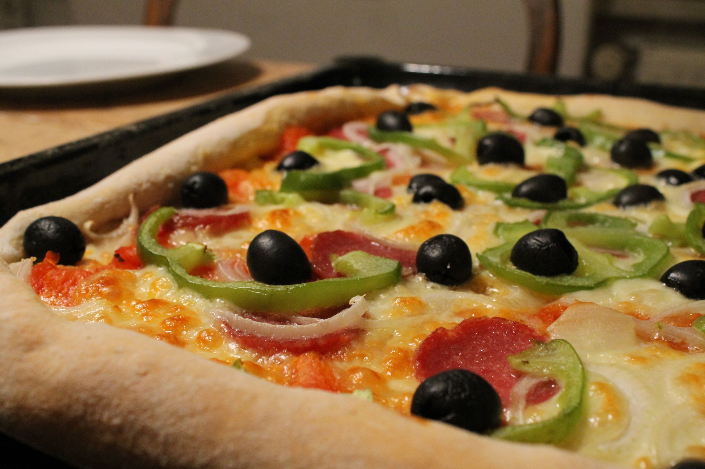 Making a Homemade Pizza : 6 Steps - Instructables