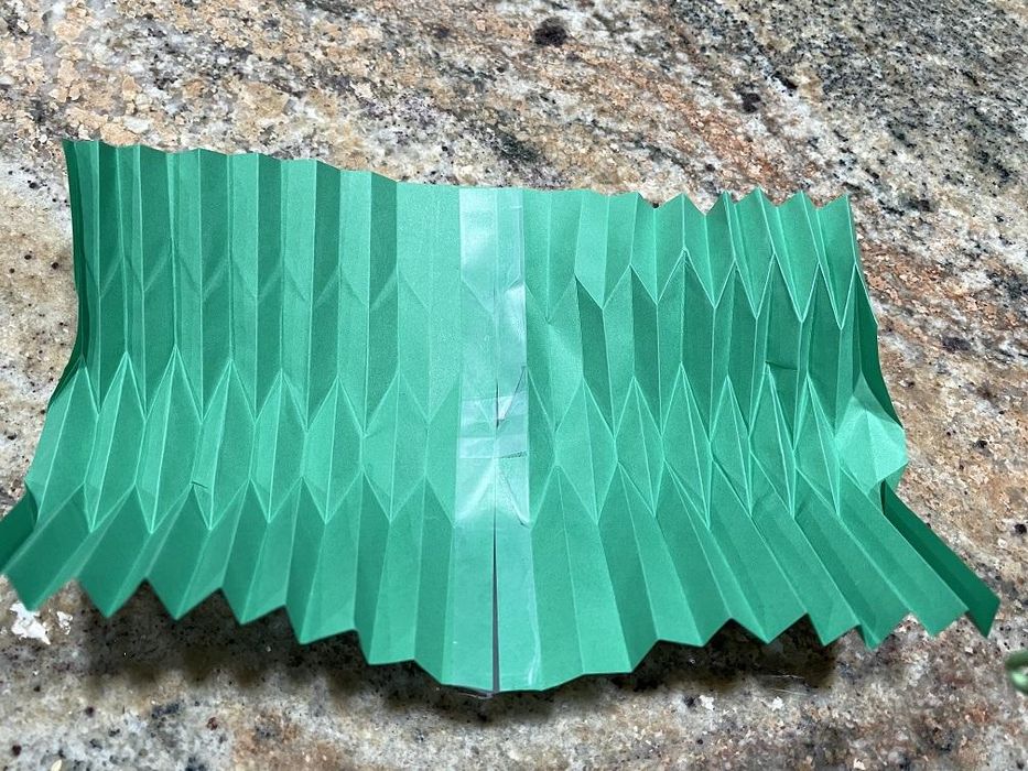 Giant Lily Pad Paper Art : 6 Steps - Instructables