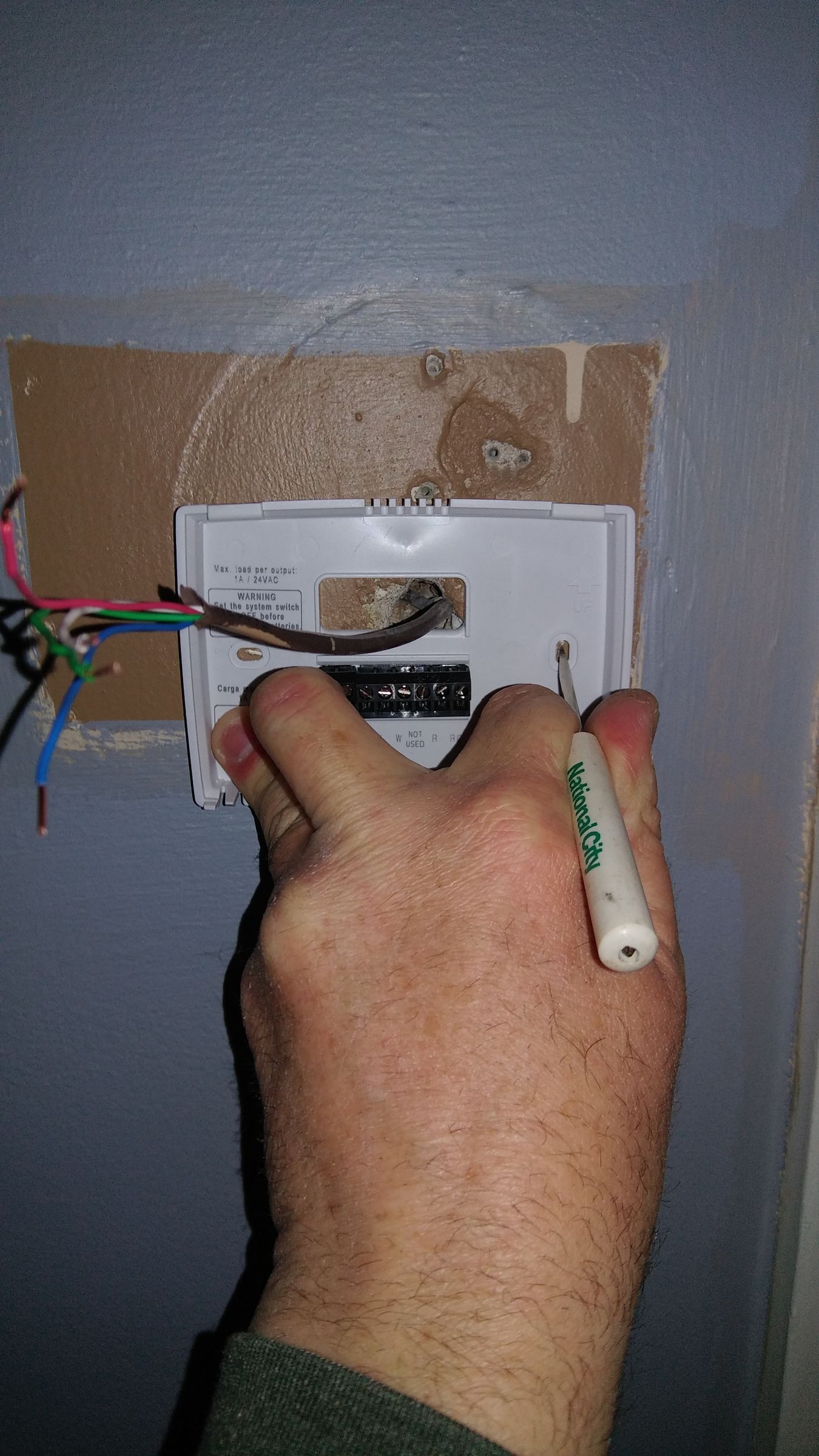 Installing a New Thermostat : 14 Steps - Instructables