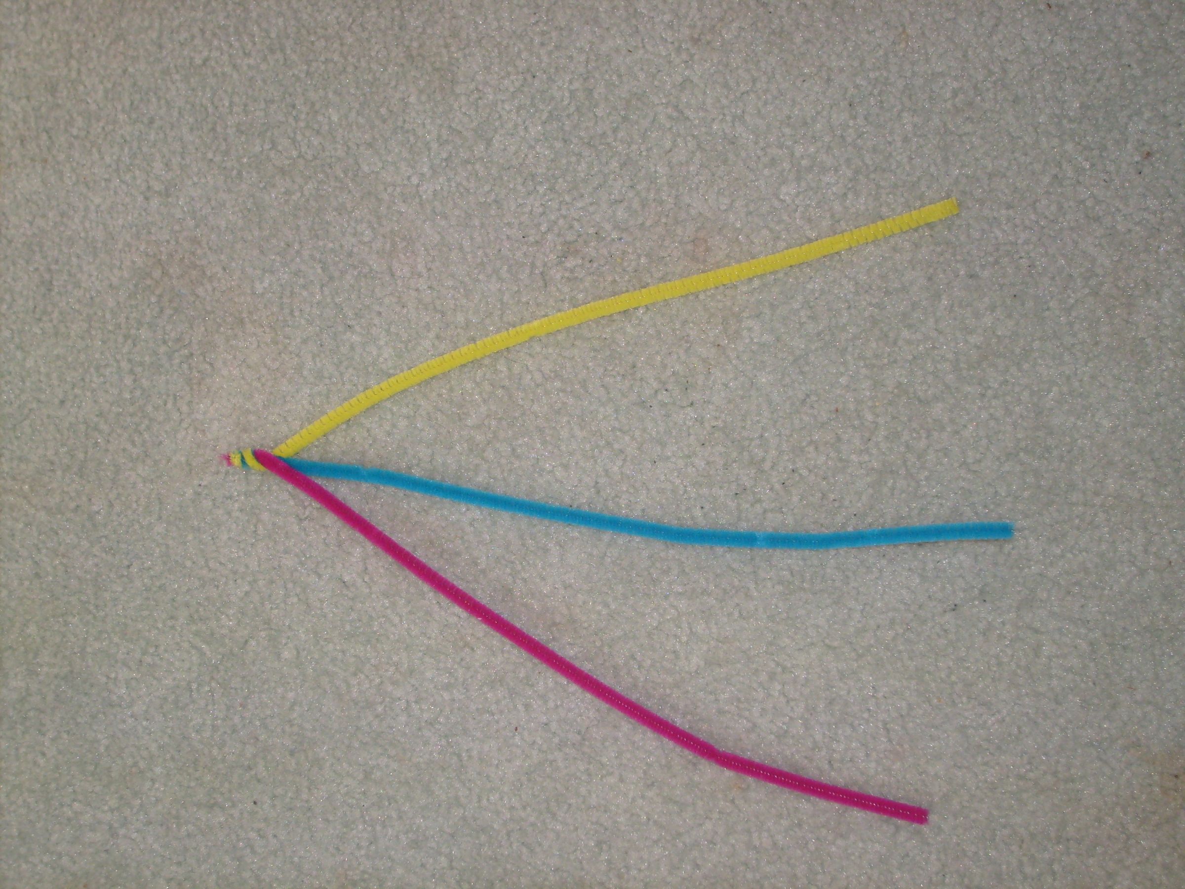 Pipecleaner Bracelet : 4 Steps - Instructables