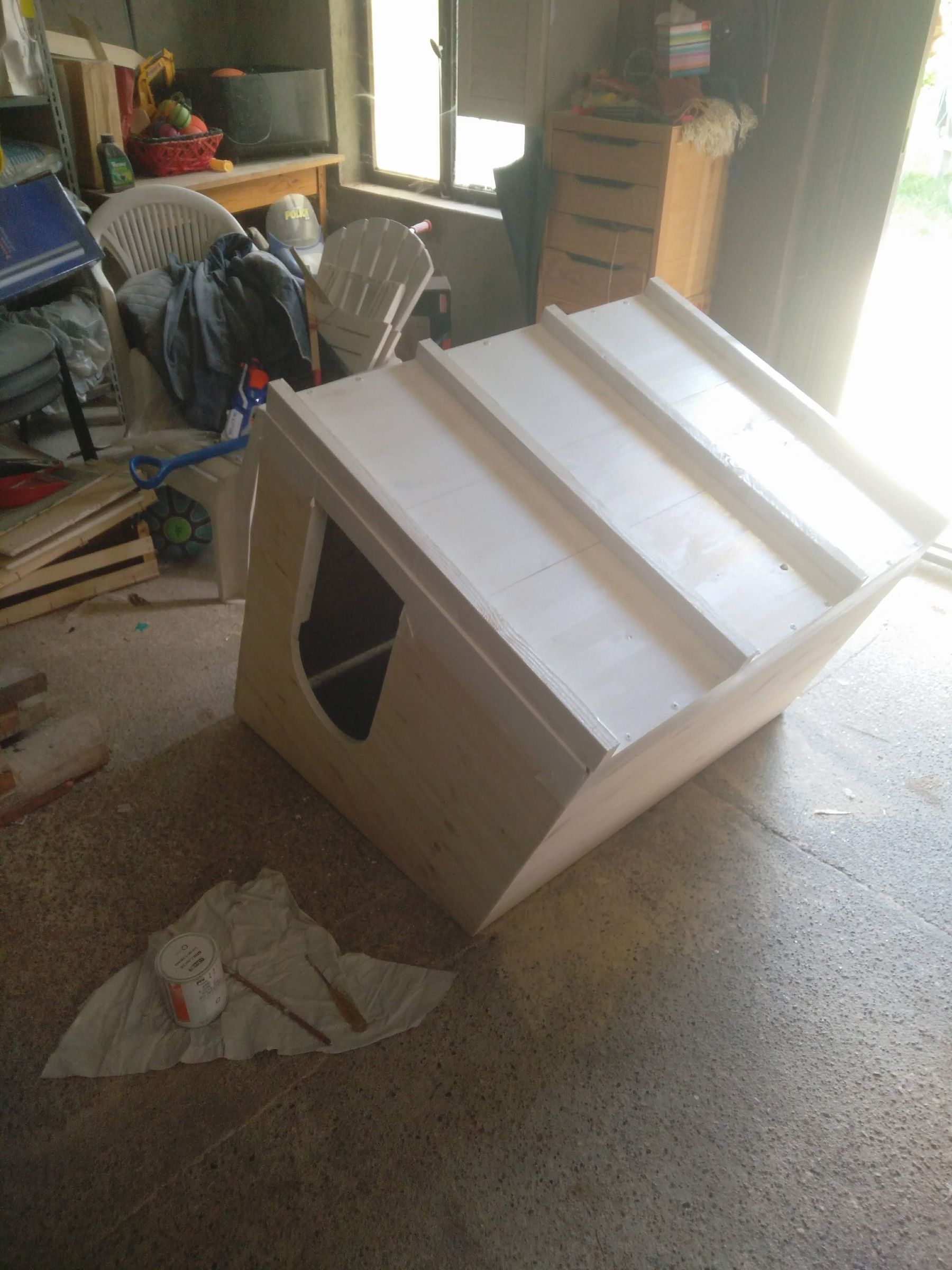 Easy to Build and to Clean Dog House : 9 Steps - Instructables