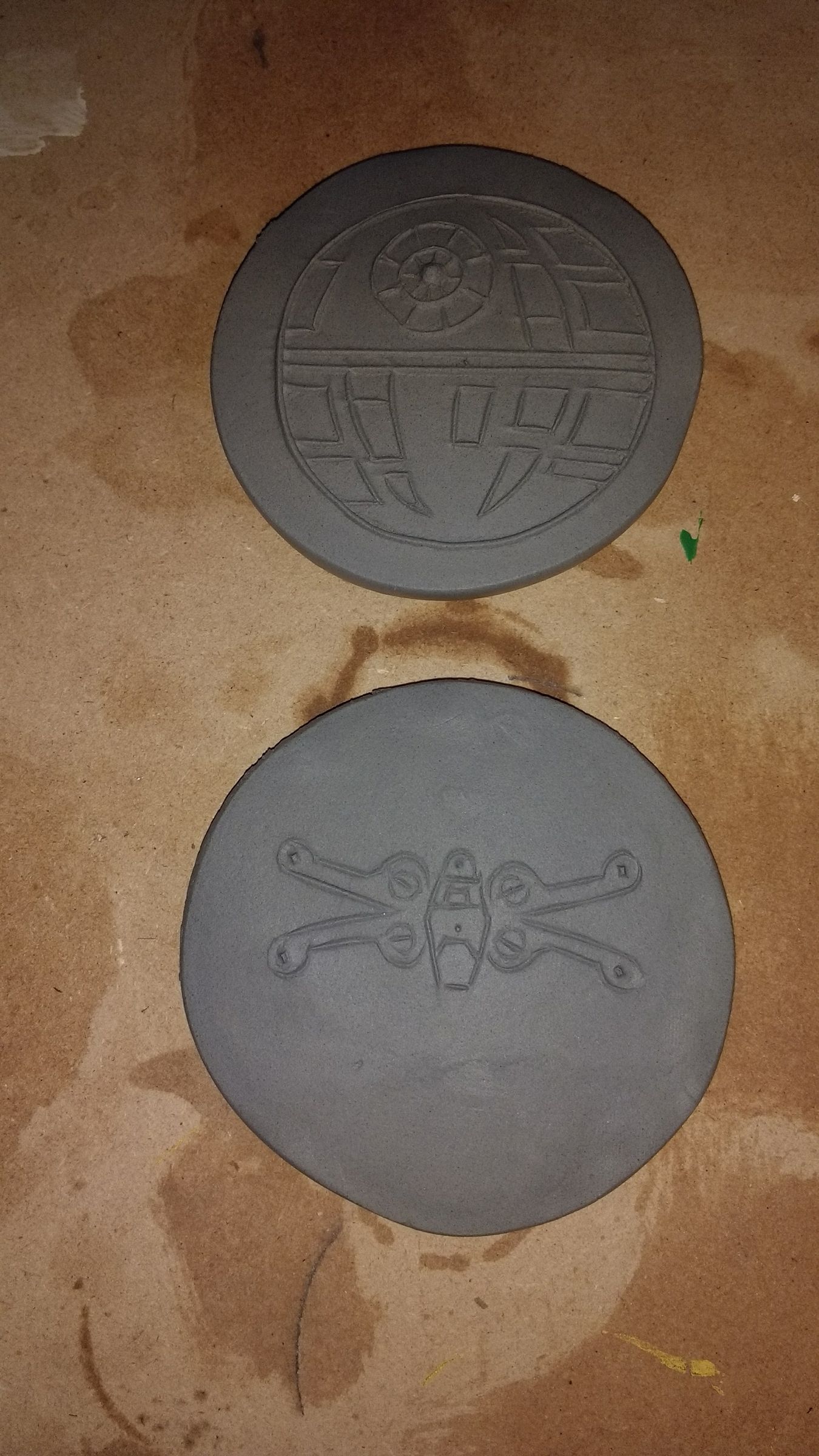 Make Your Own Challenge Coin or Geocaching Token : 13 Steps (with ...