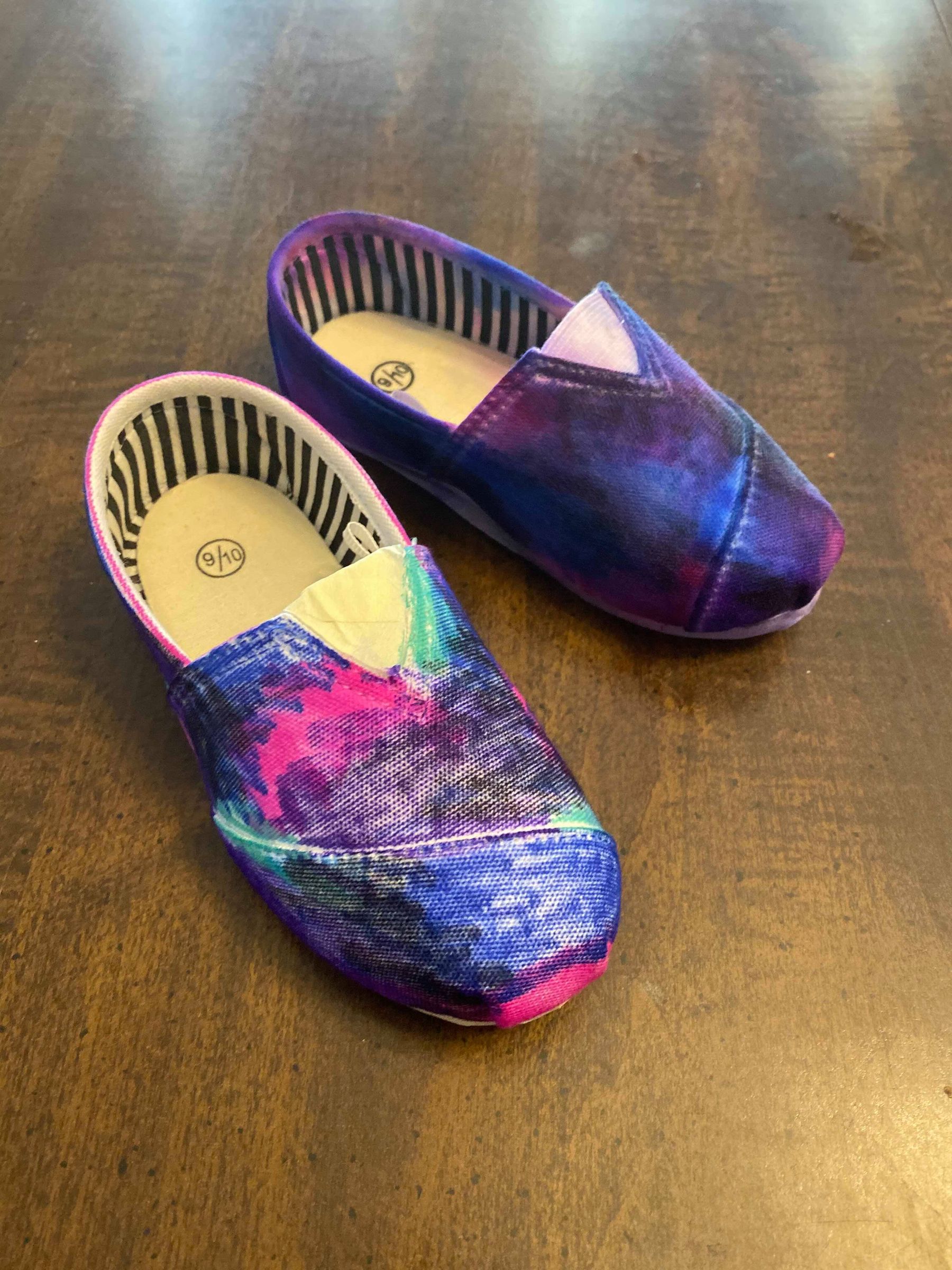 DIY Sharpie Galaxy Shoes : 11 Steps (with Pictures) - Instructables