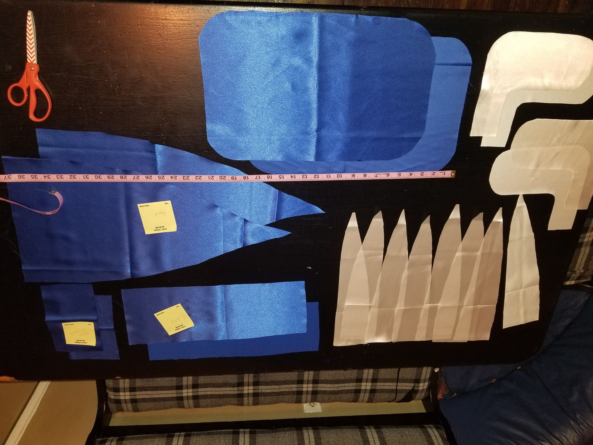 The Clown Doll From Poltergeist Movie Prop : 6 Steps - Instructables