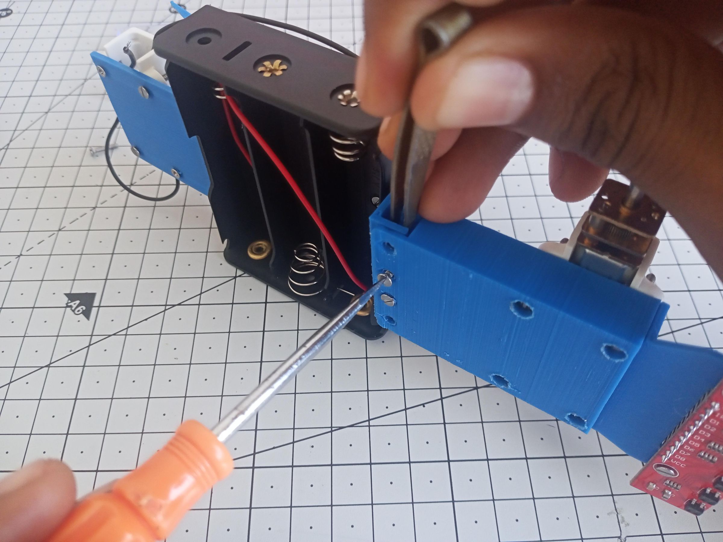 4 Wheel Drive Line Follower Robot : 37 Steps (with Pictures ...