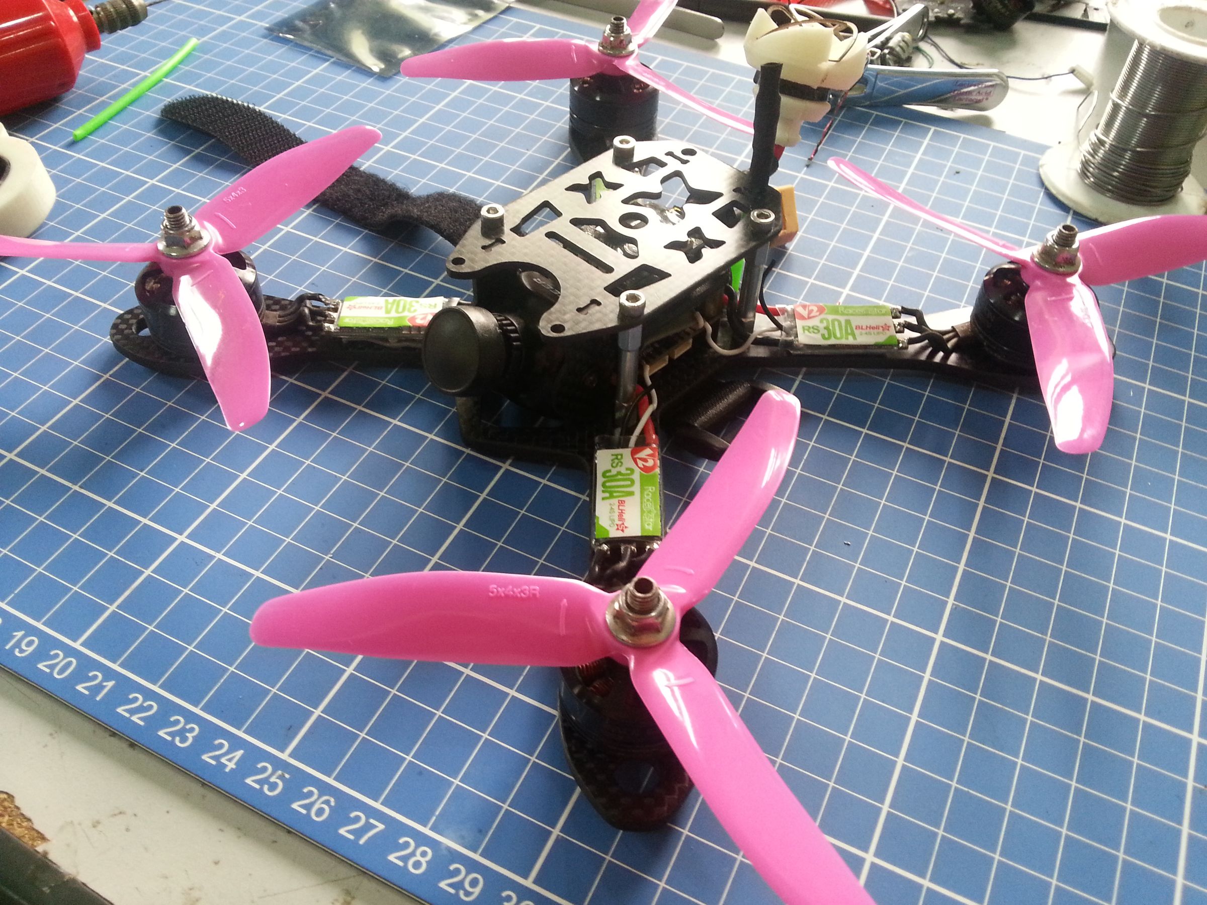 FPV Racing Drone [TIGHT BUILD for Dummies] : 12 Steps (with Pictures ...