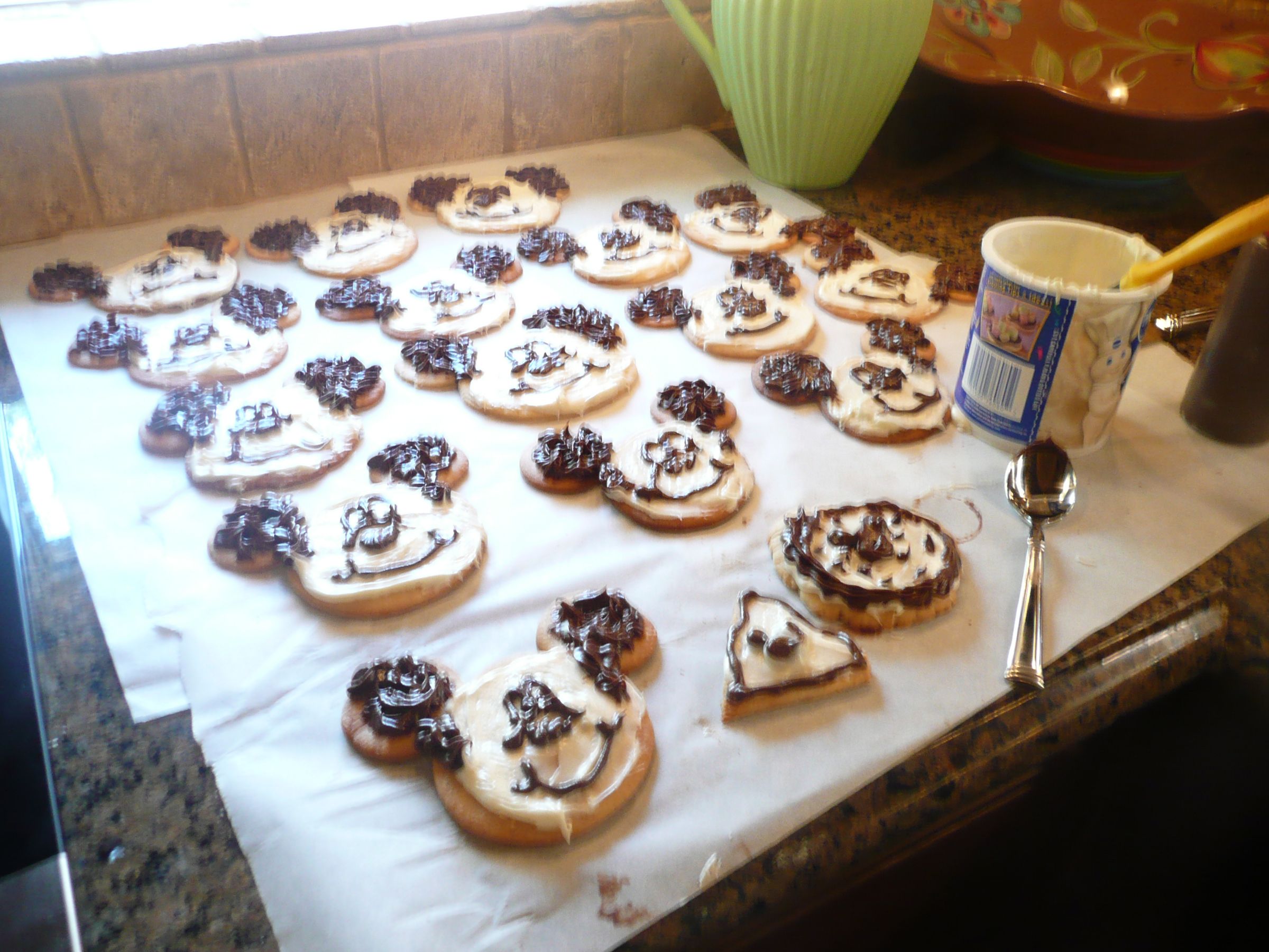 Mickey Mouse Sugar Cookies - Instructables