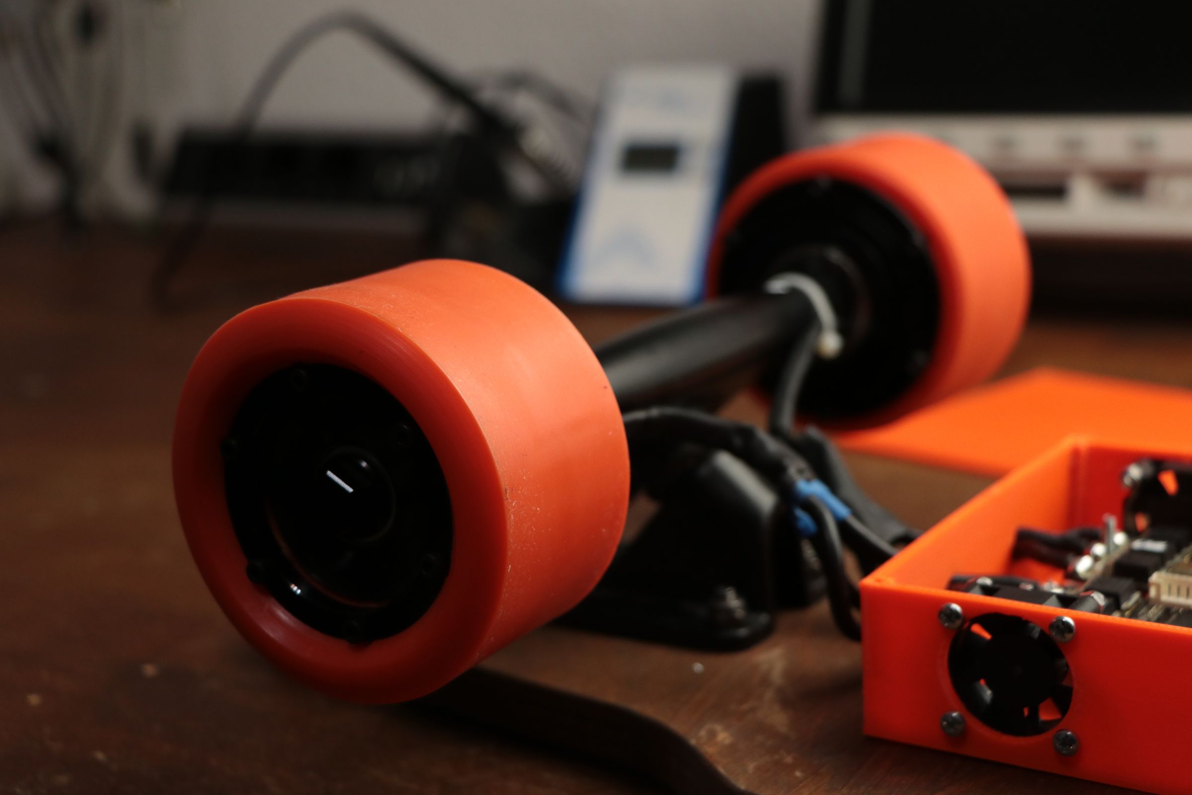 Make Your Own Simple Yet Powerful Electric Motorized Longboard : 6 ...