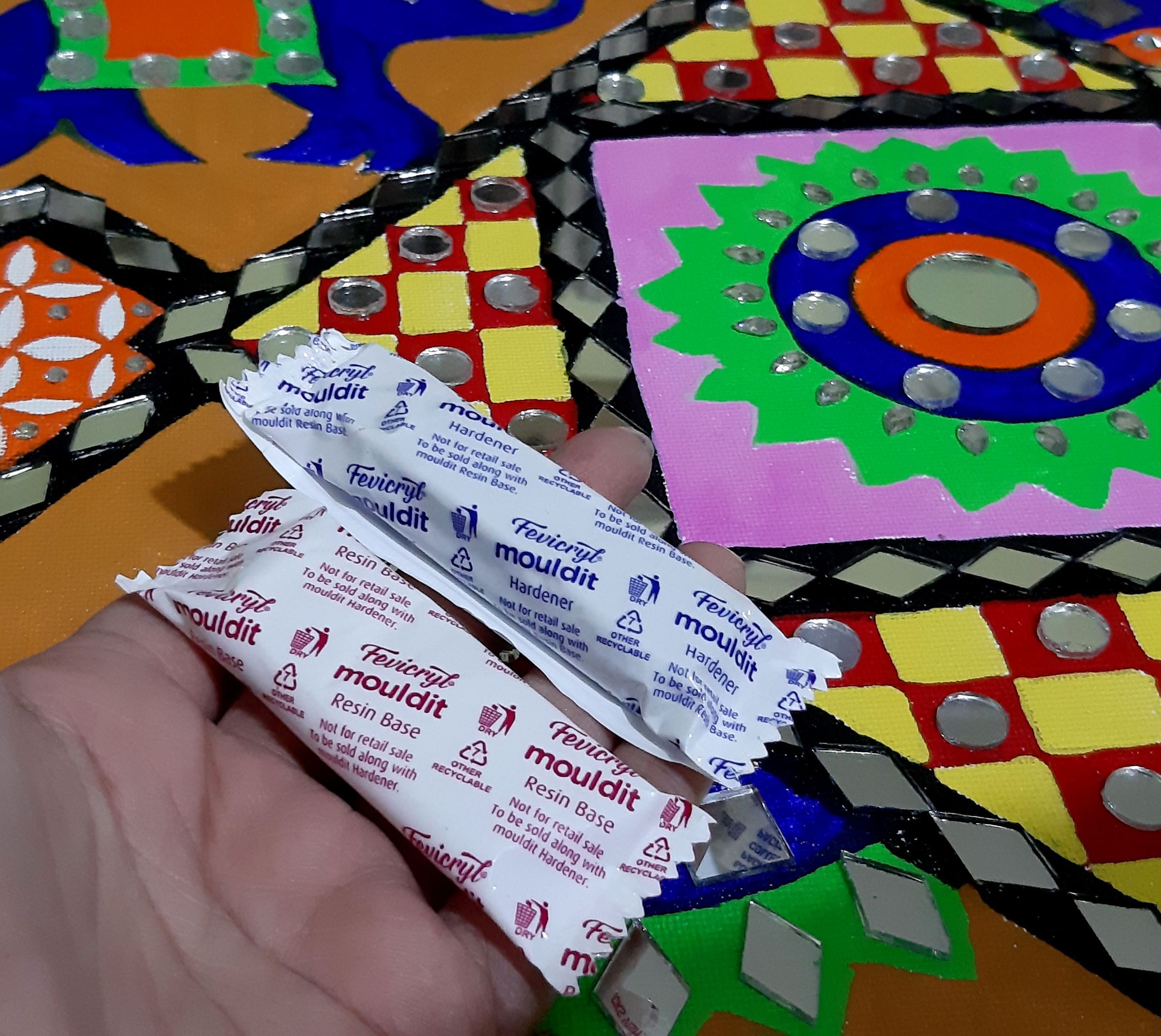 Traditional Mud Mirror Art : 8 Steps (with Pictures) - Instructables