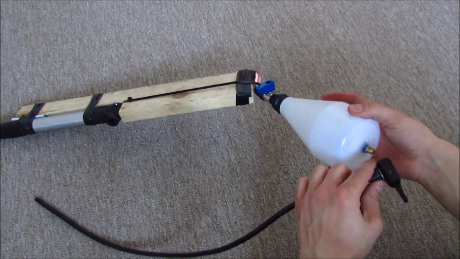 PUMP ACTION AIR RIFLE : 7 Steps - Instructables