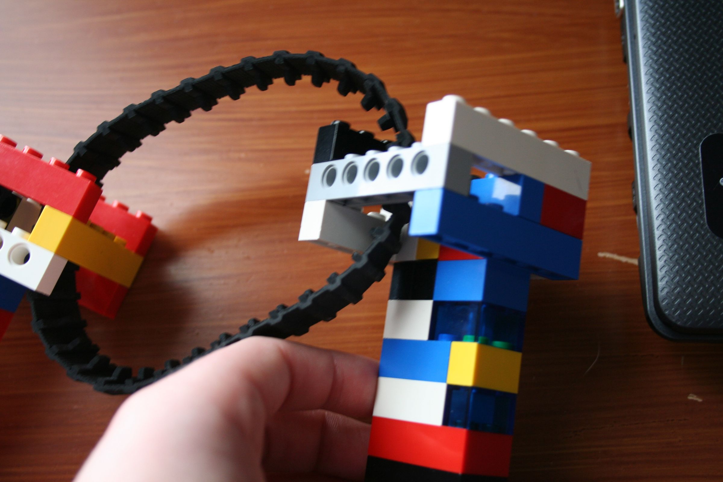 Lego Headphones (working) : 6 Steps - Instructables