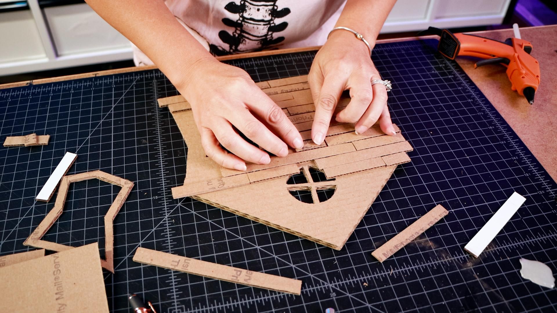 DIY Miniature Haunted House : 13 Steps (with Pictures) - Instructables