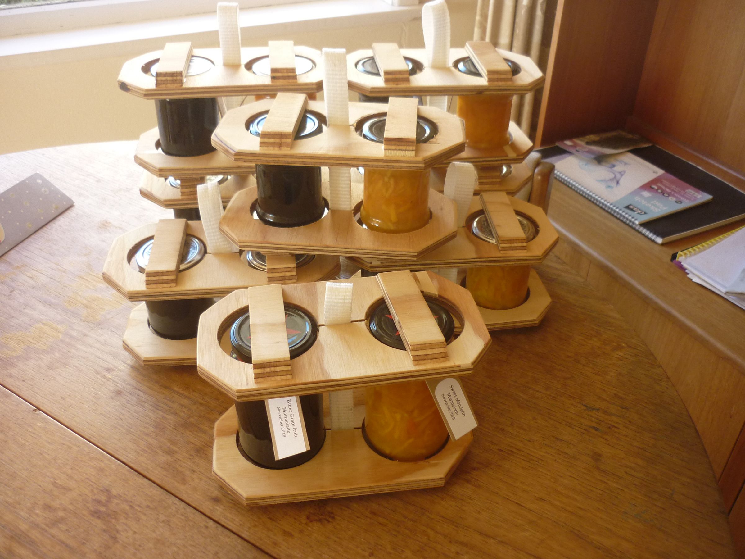 Gift Boxes for Home-made Jam : 6 Steps (with Pictures) - Instructables