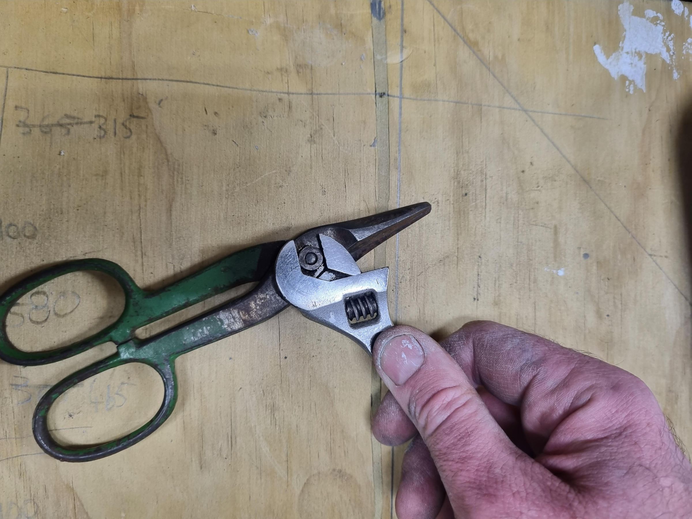 Vintage Tin Snips Restoration : 6 Steps (with Pictures) - Instructables