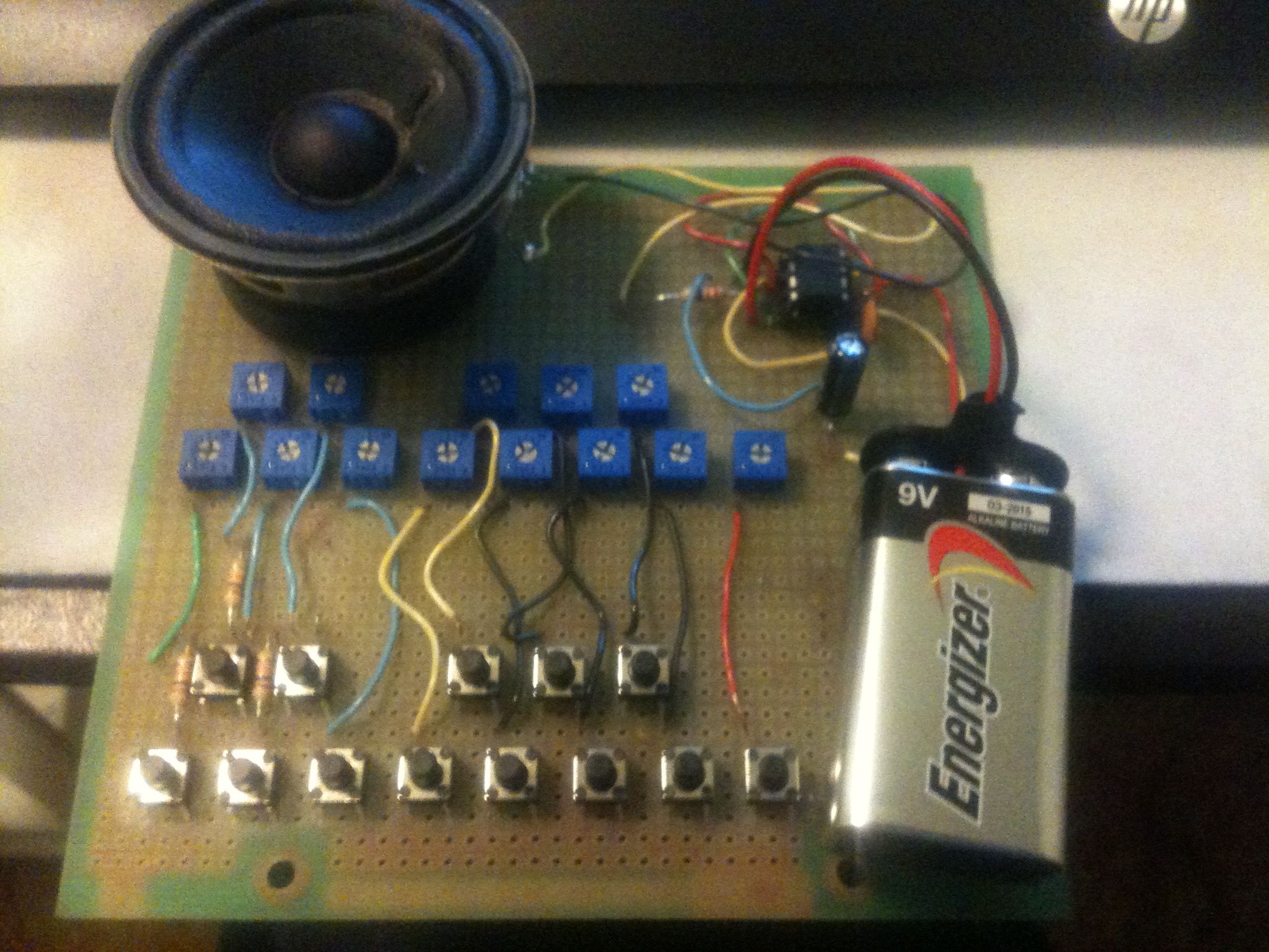 555 Astable Keyboard : 5 Steps (with Pictures) - Instructables