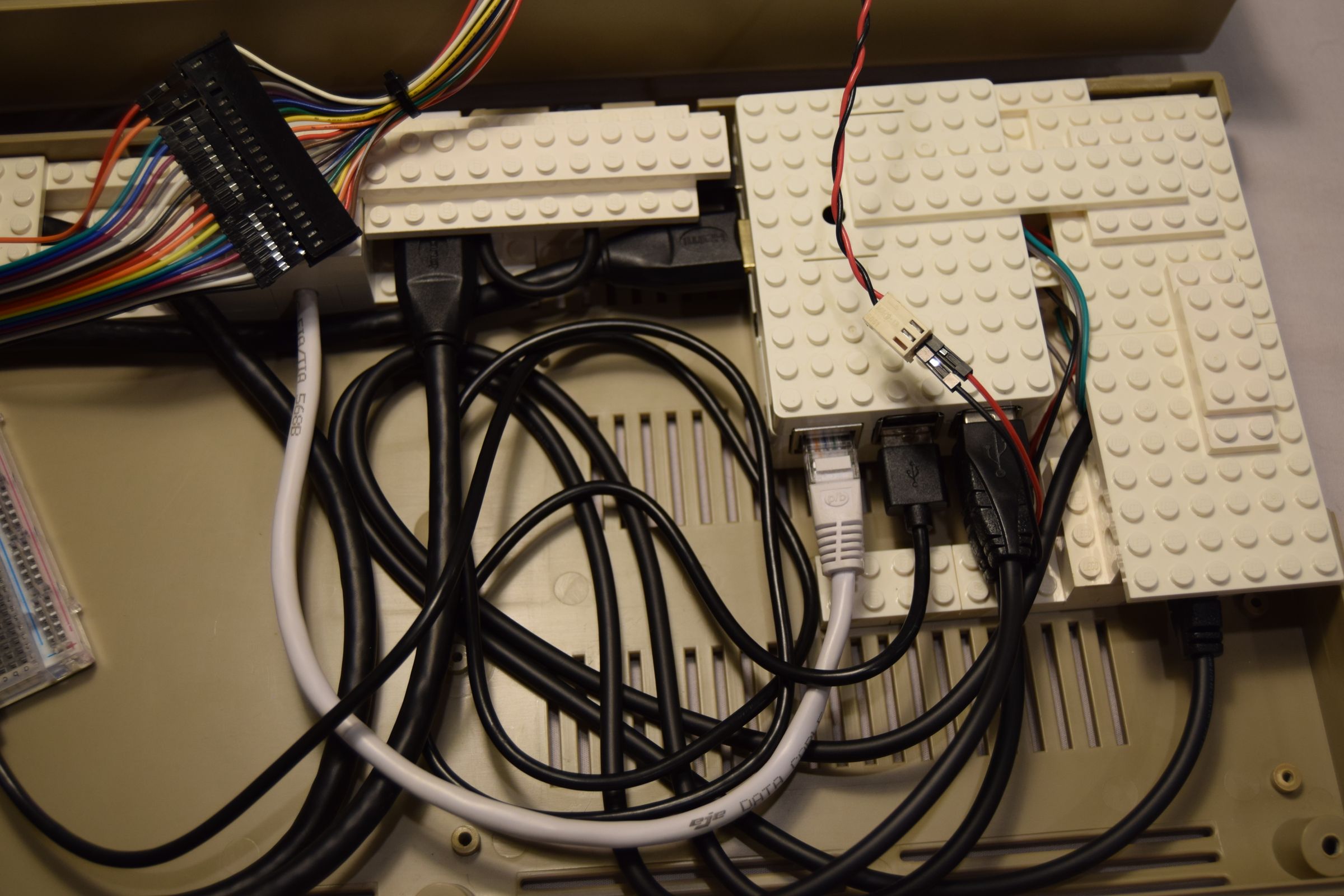 Commodore 64 Revamp With Raspberry Pi, Arduino and Lego : 17 Steps ...