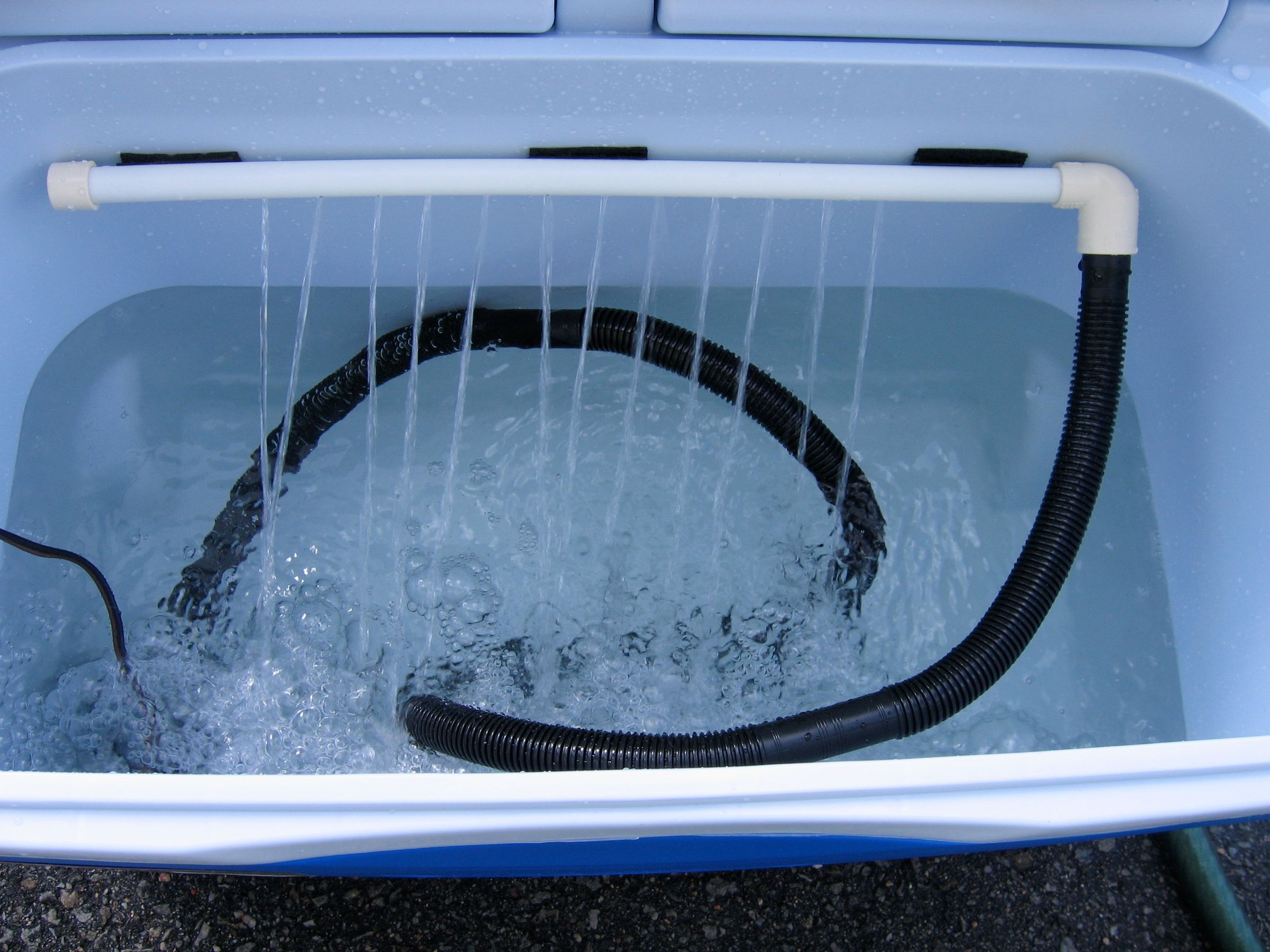 Portable Livewell (this Is to Keep Your Fish Alive When You Go Fishing ...