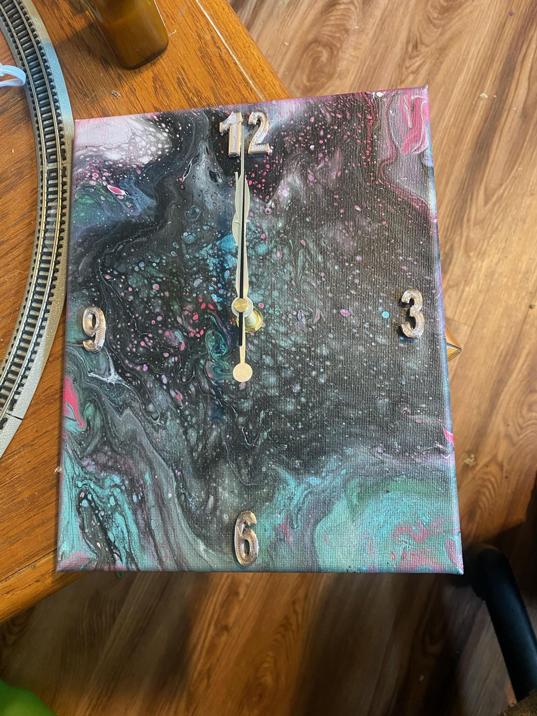 Canvas Clock : 5 Steps - Instructables