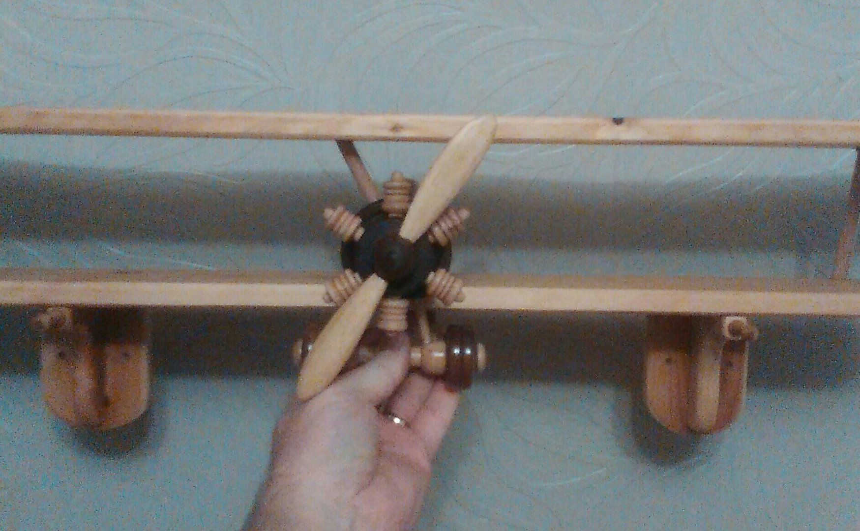 Biplane Shelf : 11 Steps (with Pictures) - Instructables