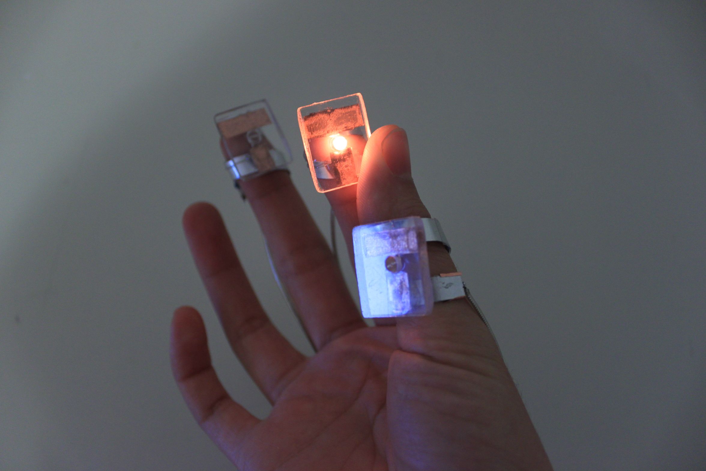 Touch Activated Finger Led (Glove Optional) : 6 Steps (with Pictures ...