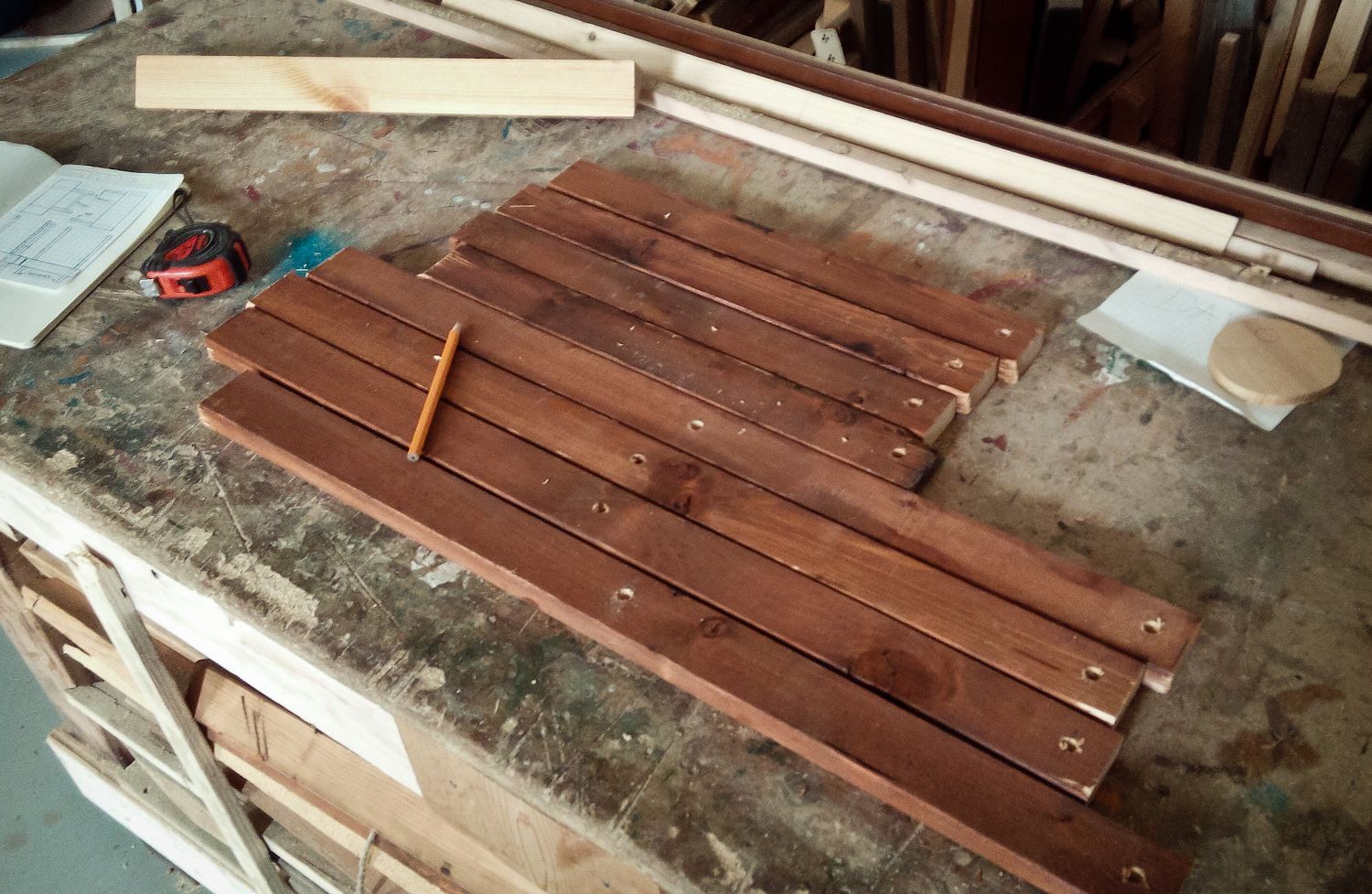 Small Folding Table [UPDATED] : 10 Steps (with Pictures) - Instructables
